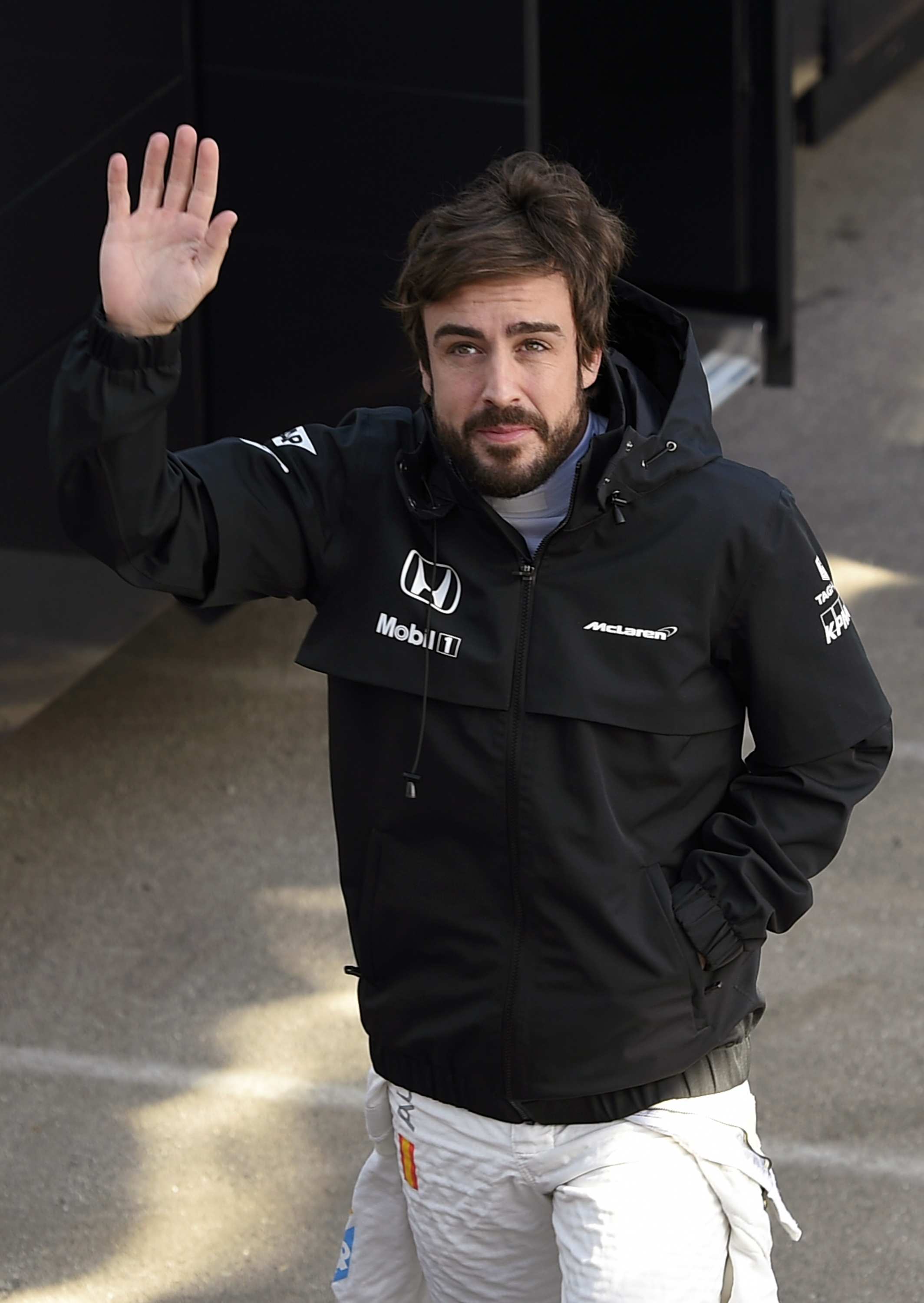 F1 driver Fernando Alonso to race in Malaysian grand prix if he passes ...