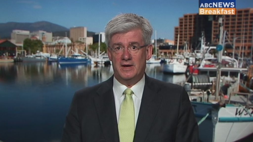 Economist Saul Eslake supports long term plan back to budget surplus ...