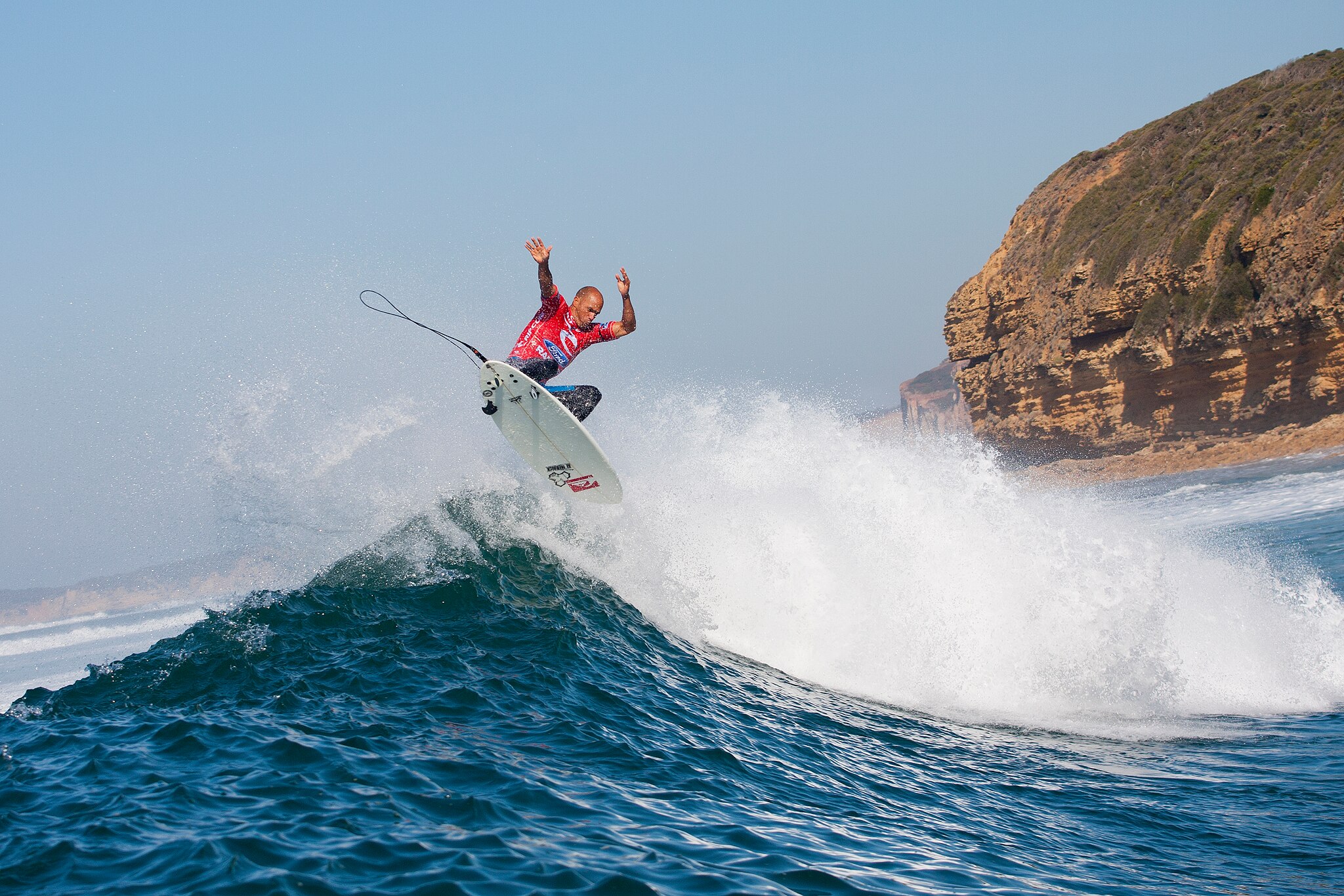 World's best surfers quarantining in Sydney ahead of Newcastle ...