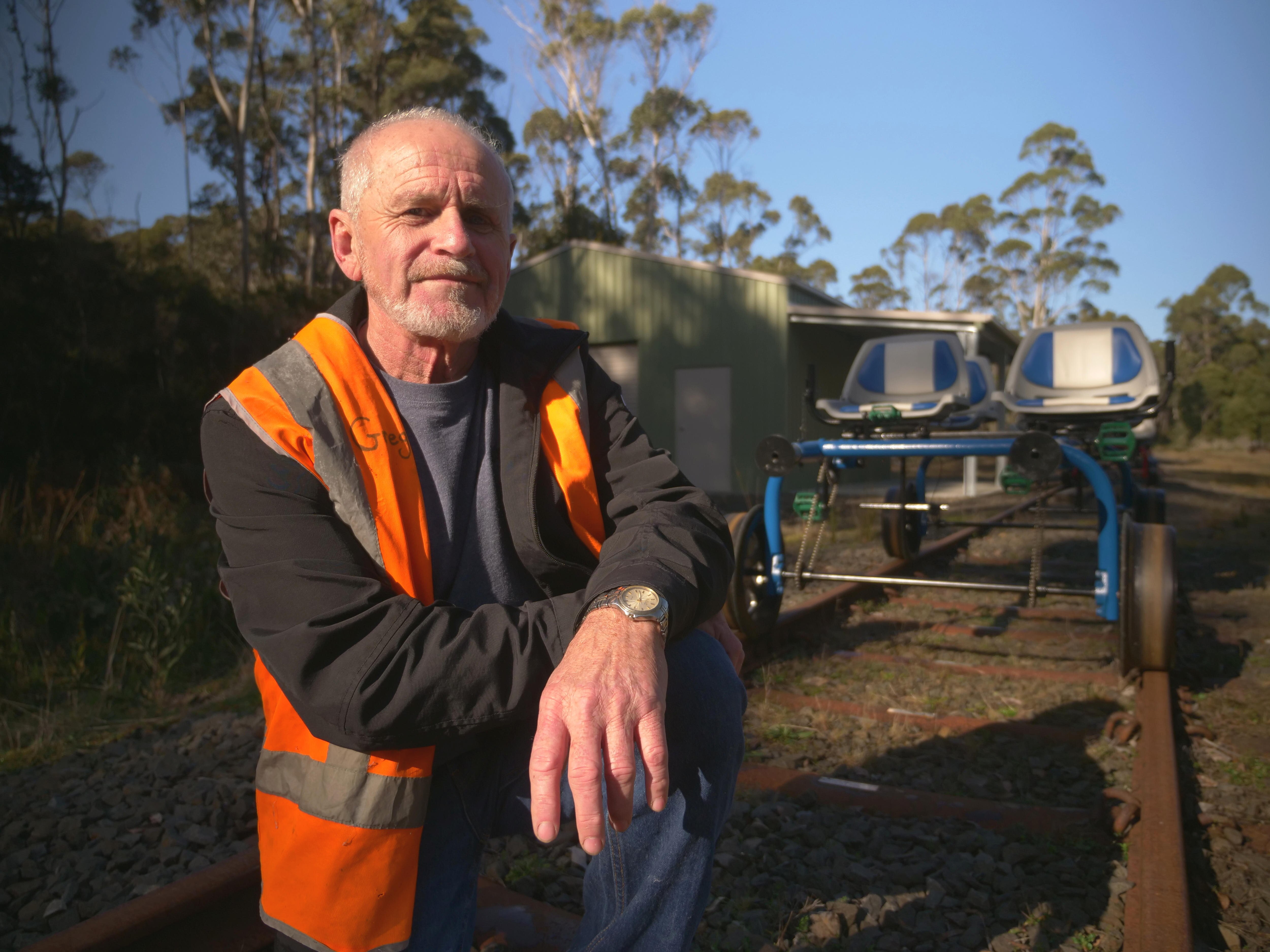 Northern Tasmanian railway group volunteer builds rail bugs from ...