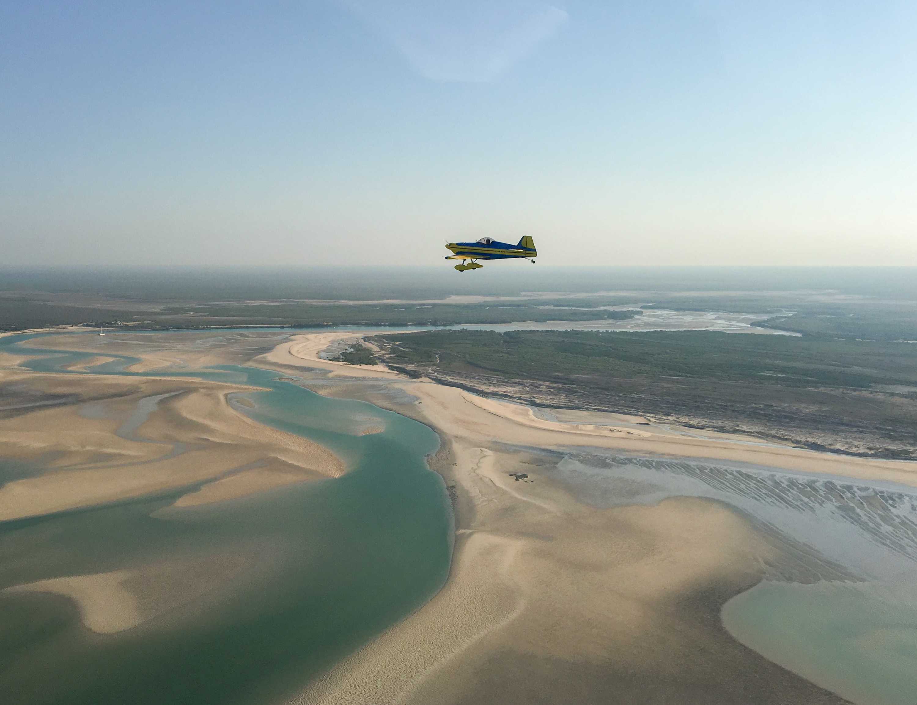 Aerobatic pilot enjoys an extreme hobby over Broome - ABC News