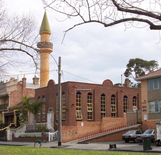 Masjid Pertama di Melbourne Dibangun Oleh Pendatang Asal Albania - ABC News