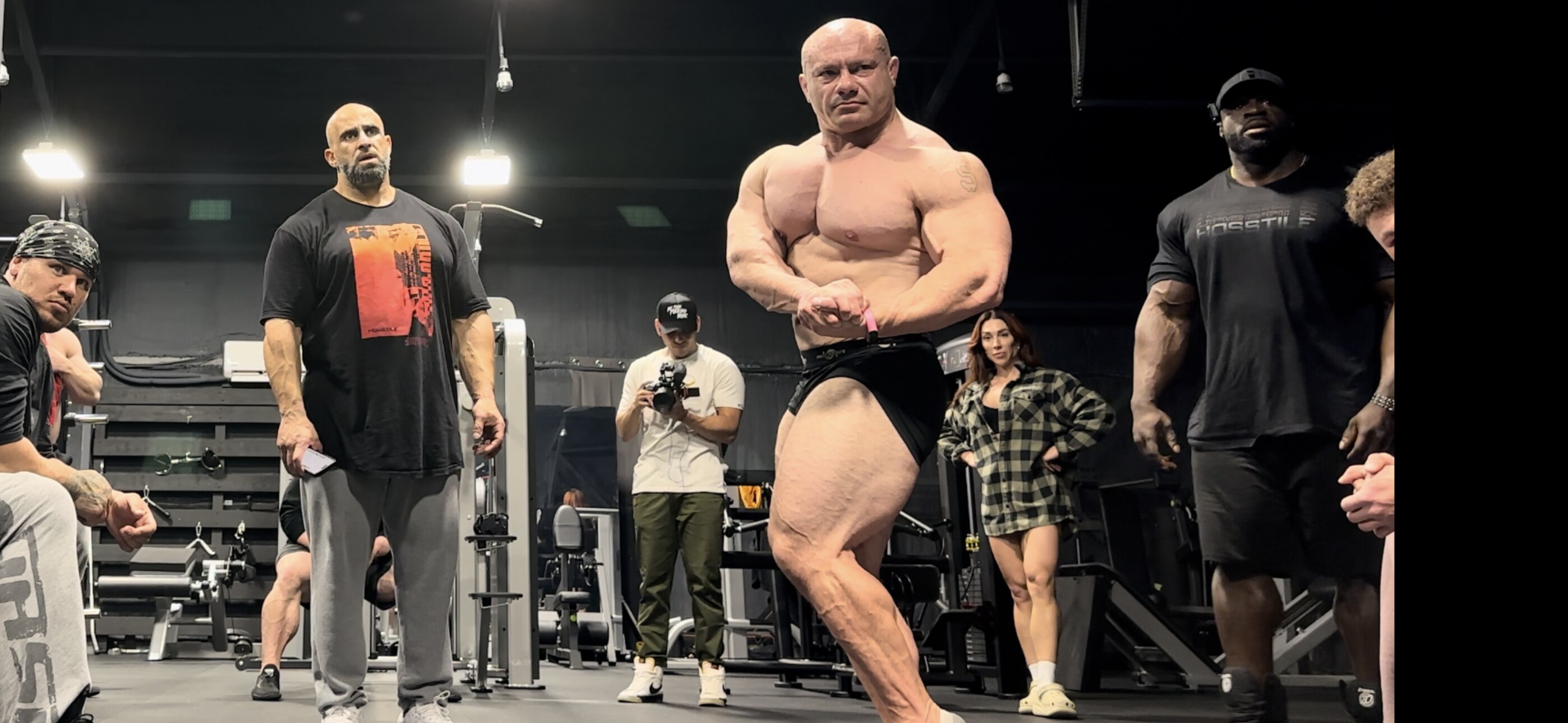 Ozempic bodybuilders push for open access to weight loss drug - ABC News