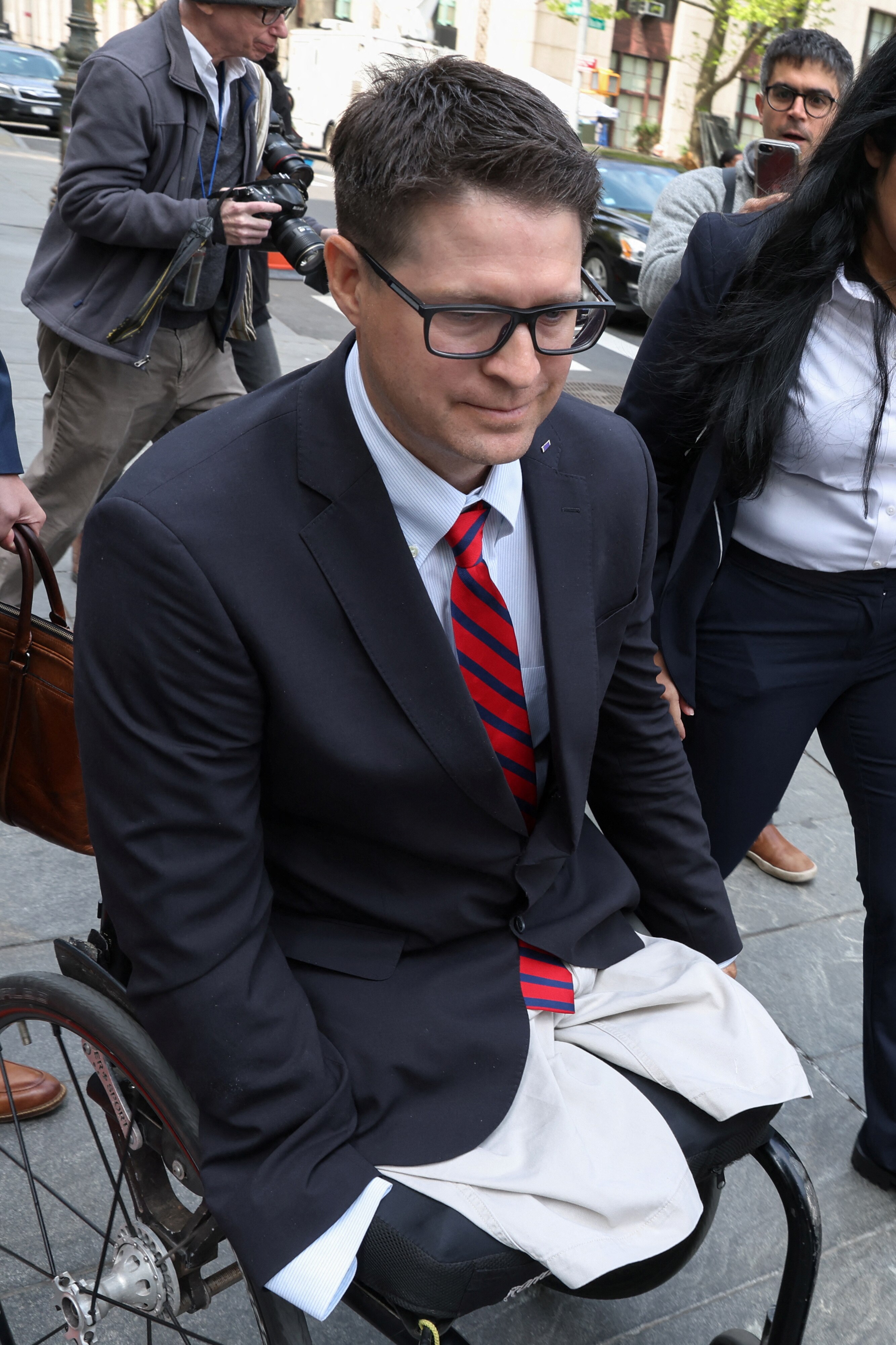 Steve Bannon associate sentenced to jail for fraud over Donald Trump's ...