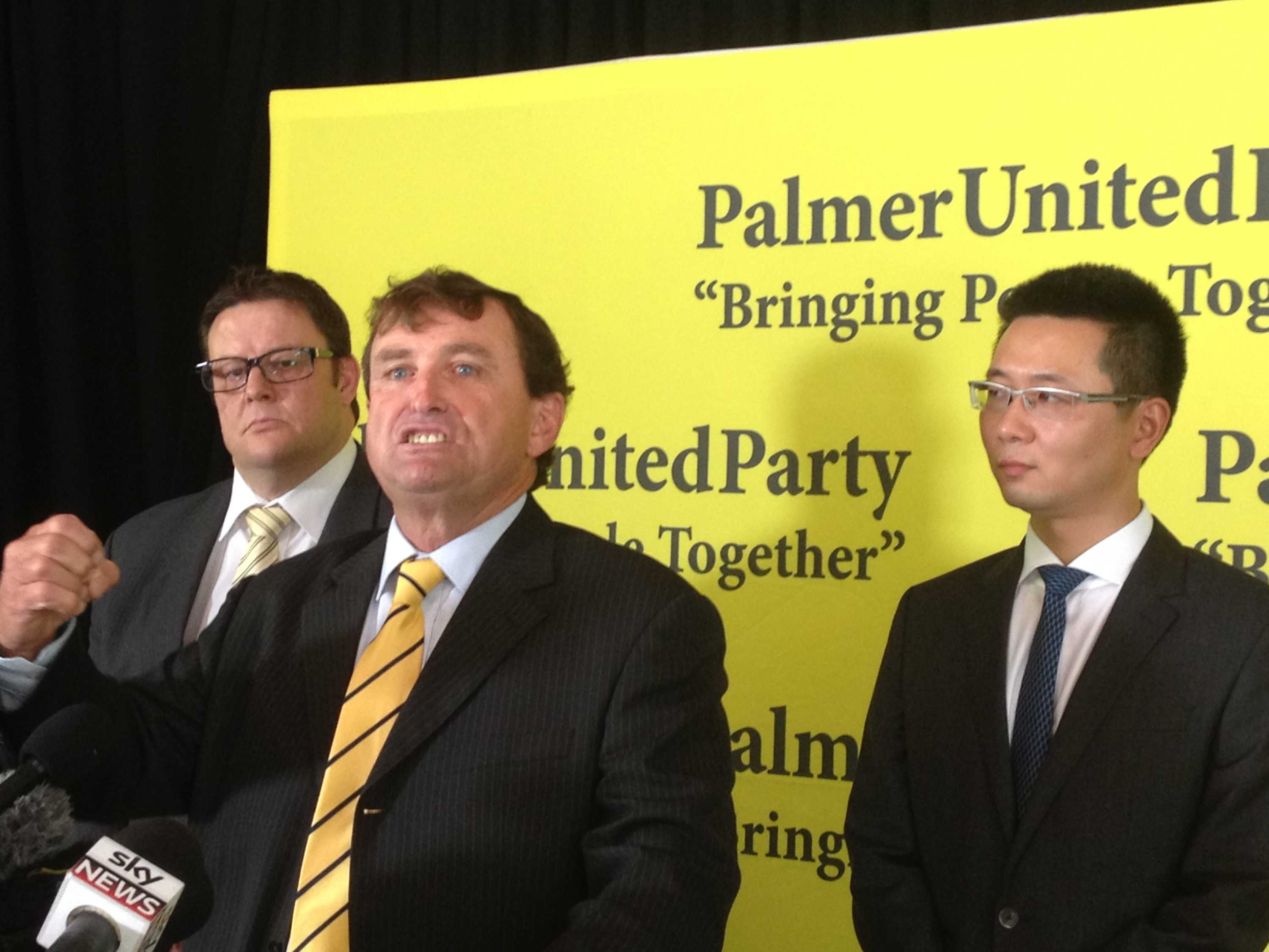 Queensland election 2015: Palmer United Party promises to abolish ...