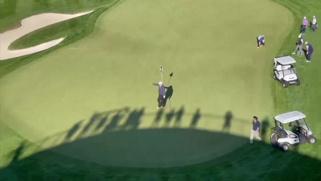 Donald Trump seen playing golf - ABC News