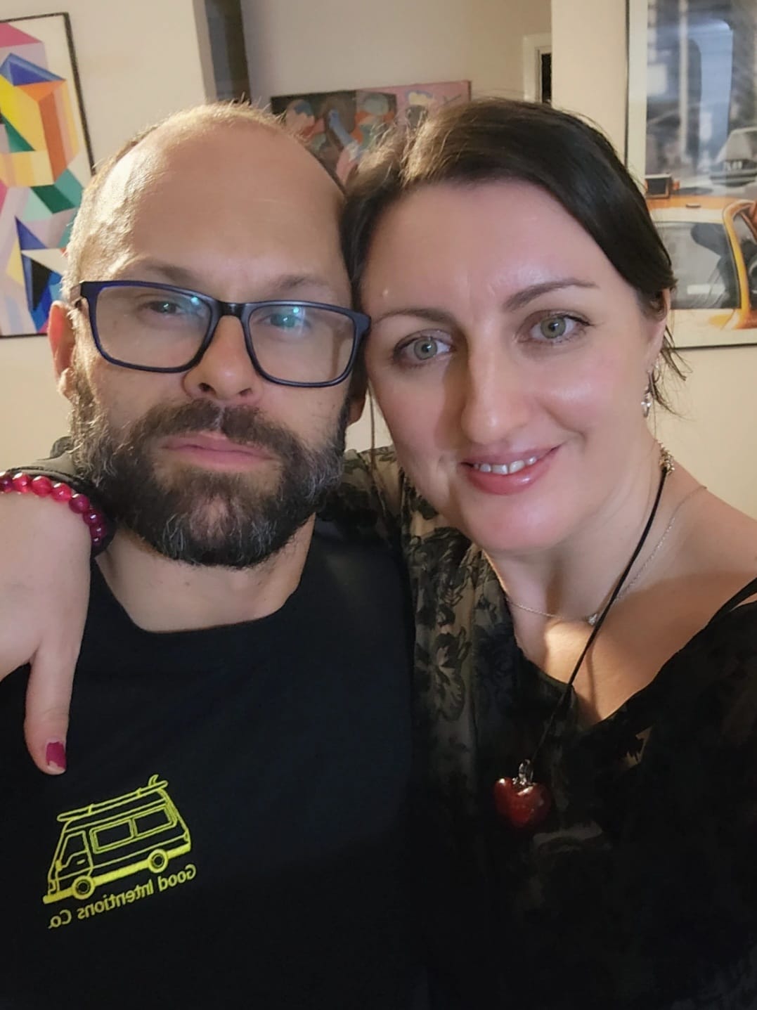 Four couples on how they split household chores - ABC News