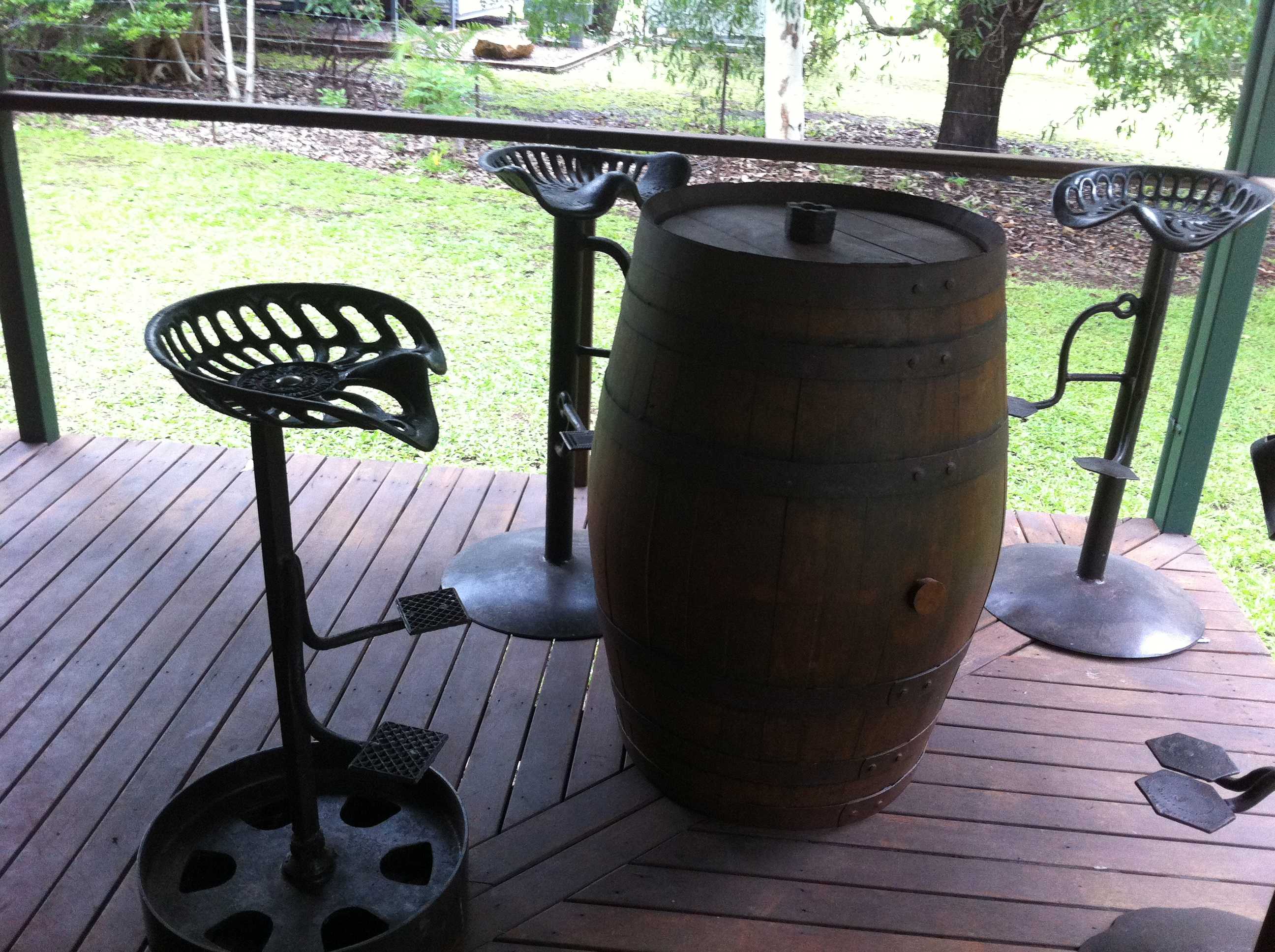 Northern Territory artist Tim Godbold sculpts new life with century-old ...