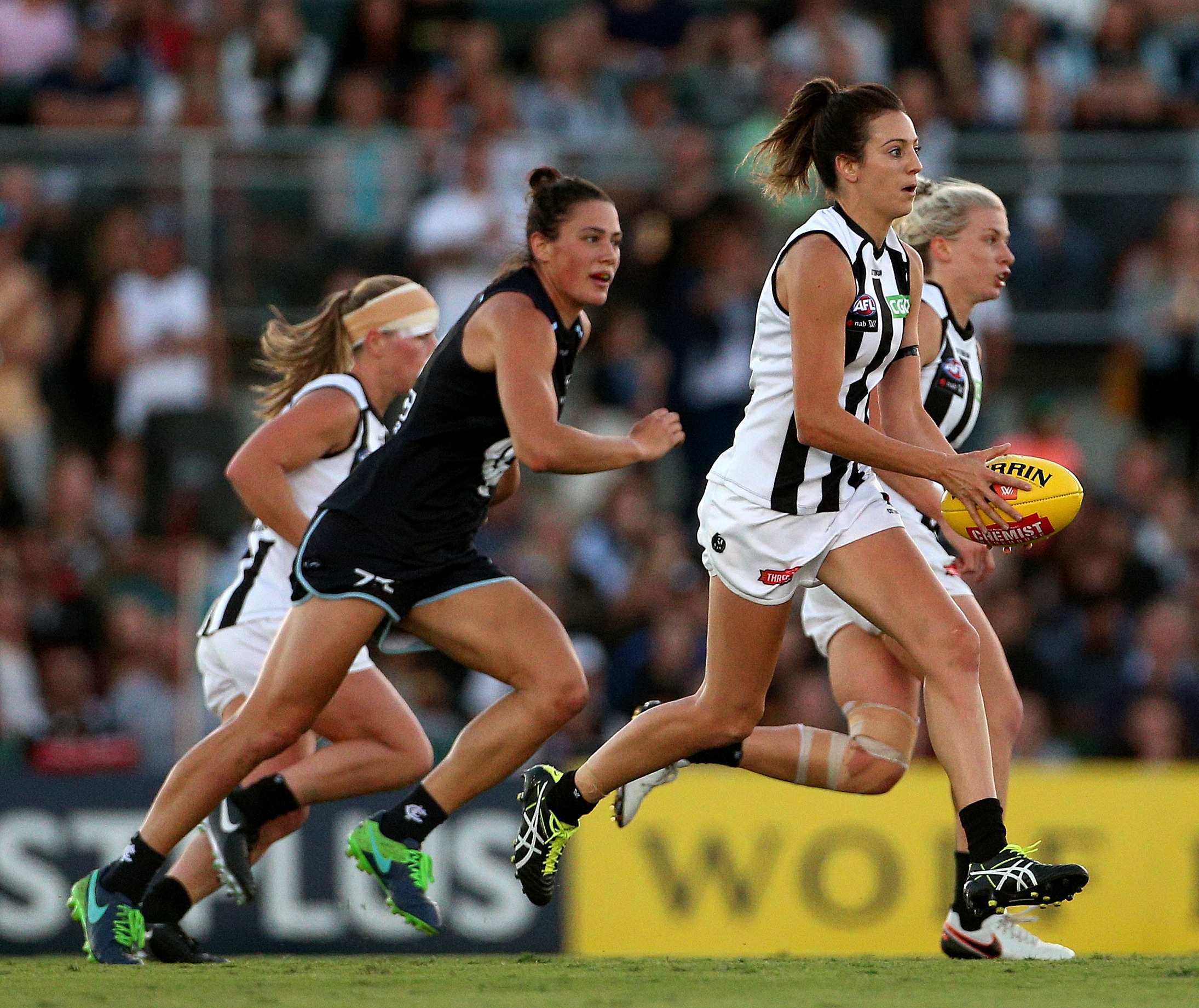 "You have to be authentic, or you get caught out" - with Steph Chiocci ...