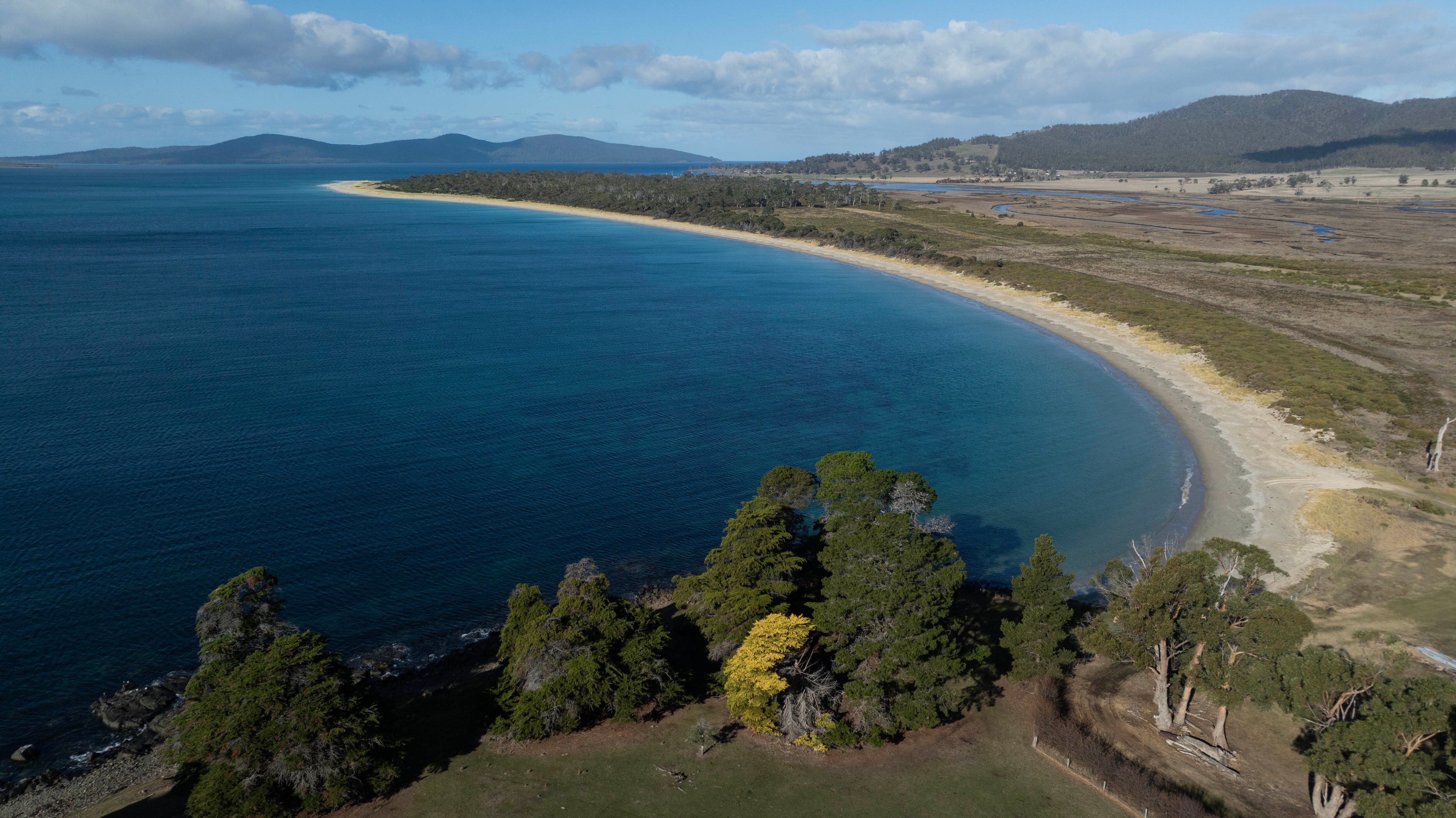 Rheban farm on Tasmania's east coast changes hands as locals lead rural ...