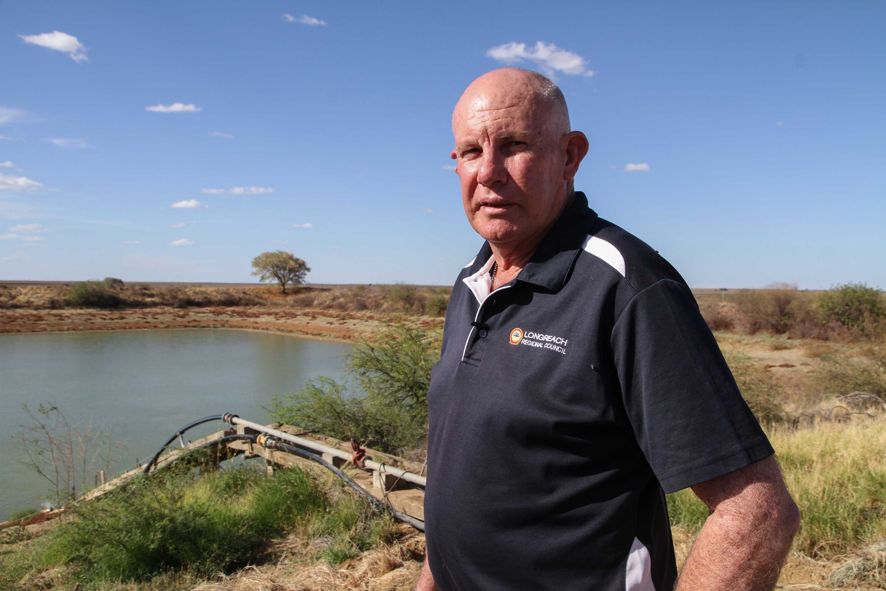 Drought-hit outback town Ilfracombe shores up water supply with ...