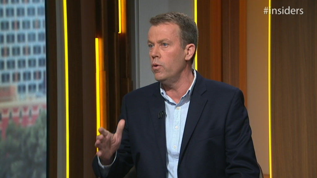 Dan Tehan attacks Victorian Premier over classroom learning - ABC News