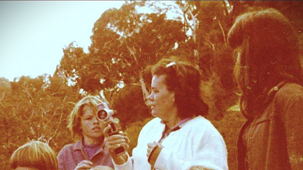 Home movie shows life in the aftermath of Cyclone Tracy - ABC News