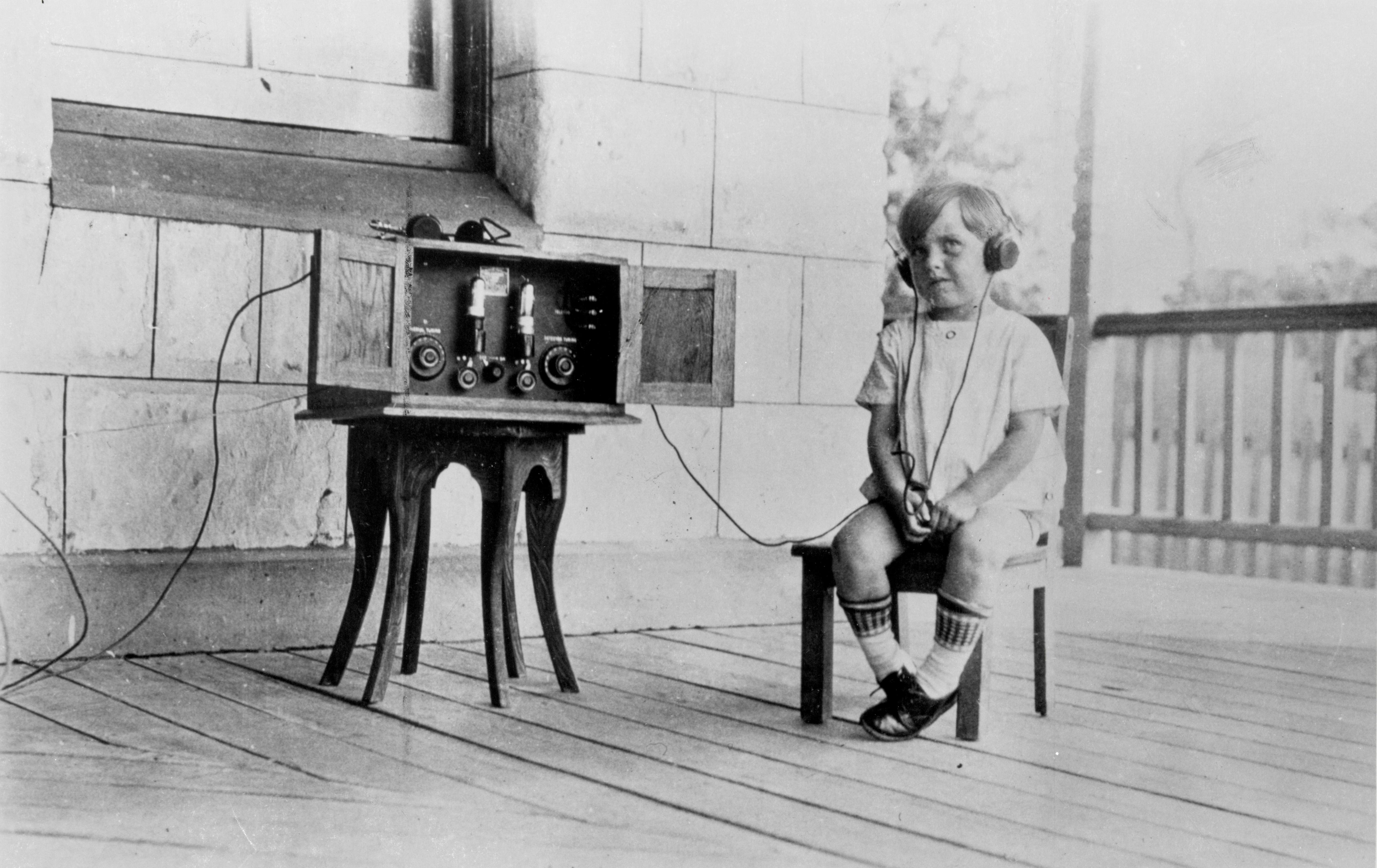 On Radio National's 100th anniversary, RN presenters share their ...