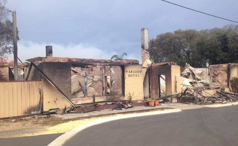 Yarloop fire: Liberal MP Murray Cowper attacks Government's clean-up of ...