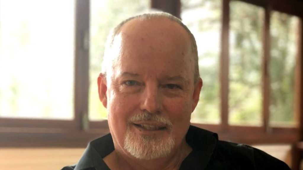 Author Michael Robotham reflects on the late Peter Temple - ABC News