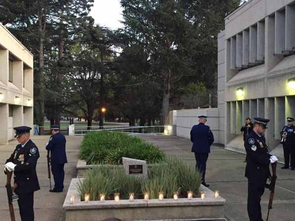 Police Remembrance Day: NSW, ACT police gather at national memorial to ...