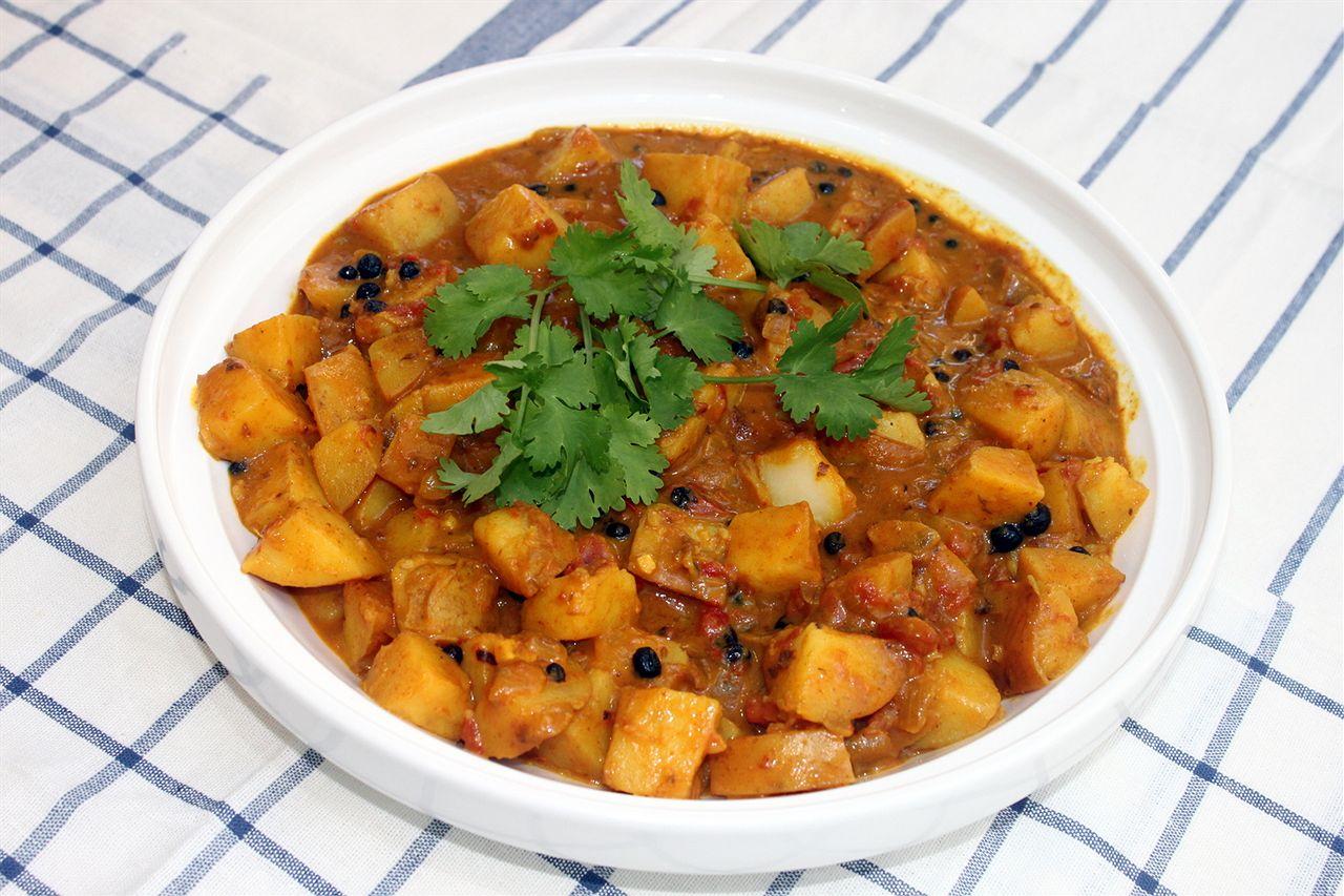 $7.20 Eats - Potato Curry - ABC News