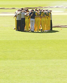 Hookes service to be held at Adelaide Oval - ABC News
