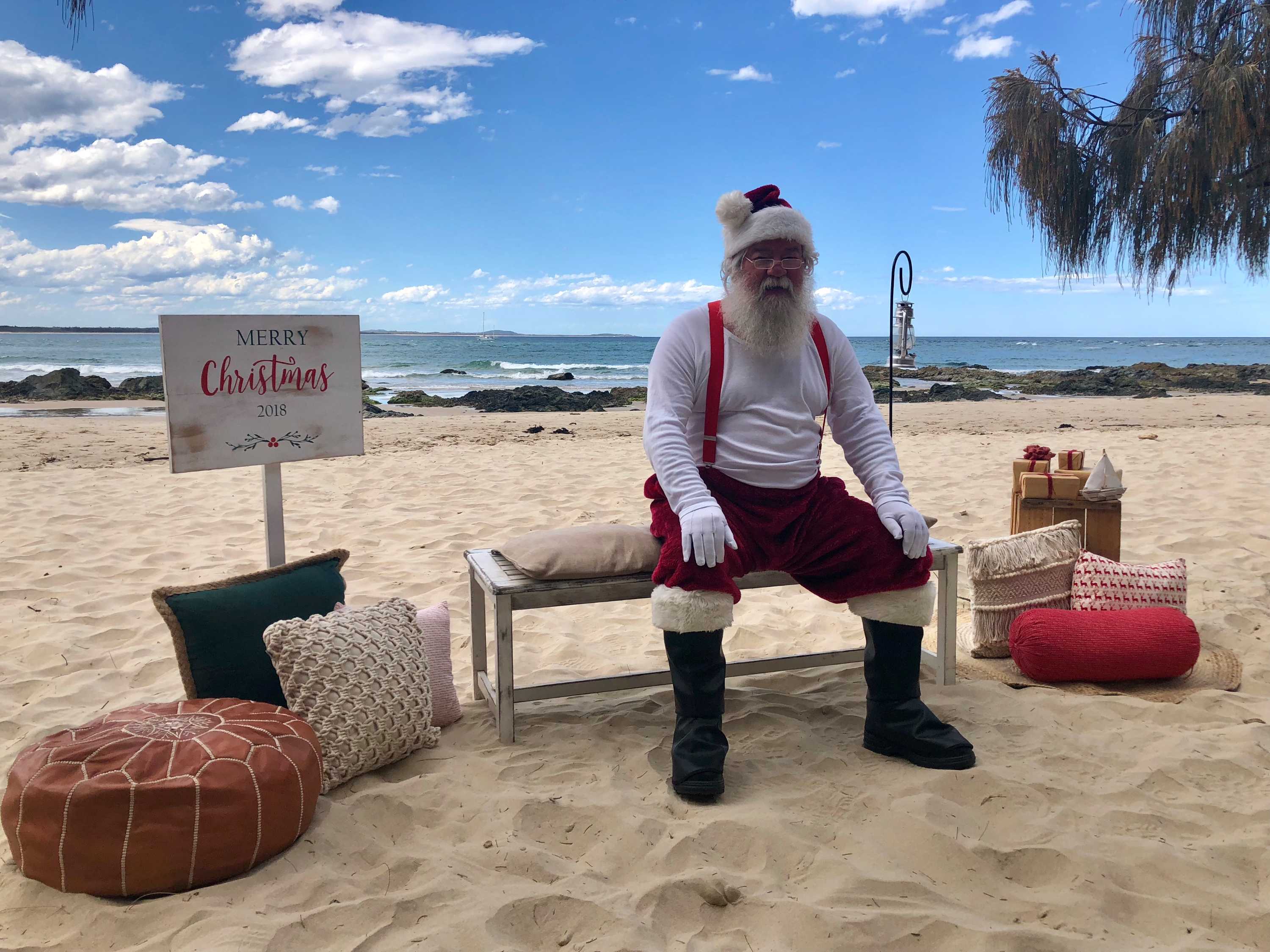 True Aussie Christmas has Santa hitting the beach this festive season ...
