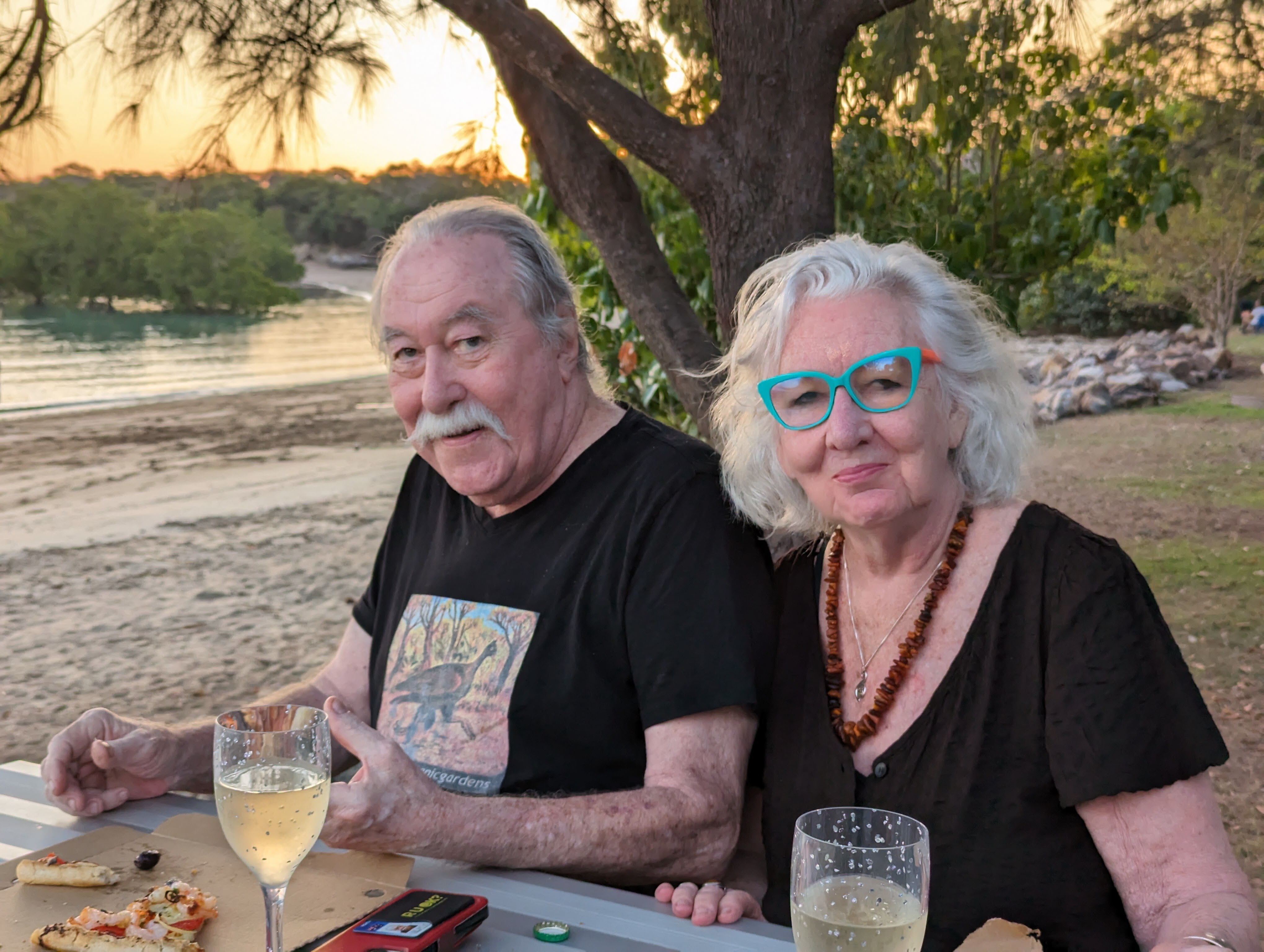 Former NT solicitor-general and administrator Tom Pauling AO KC dies ...