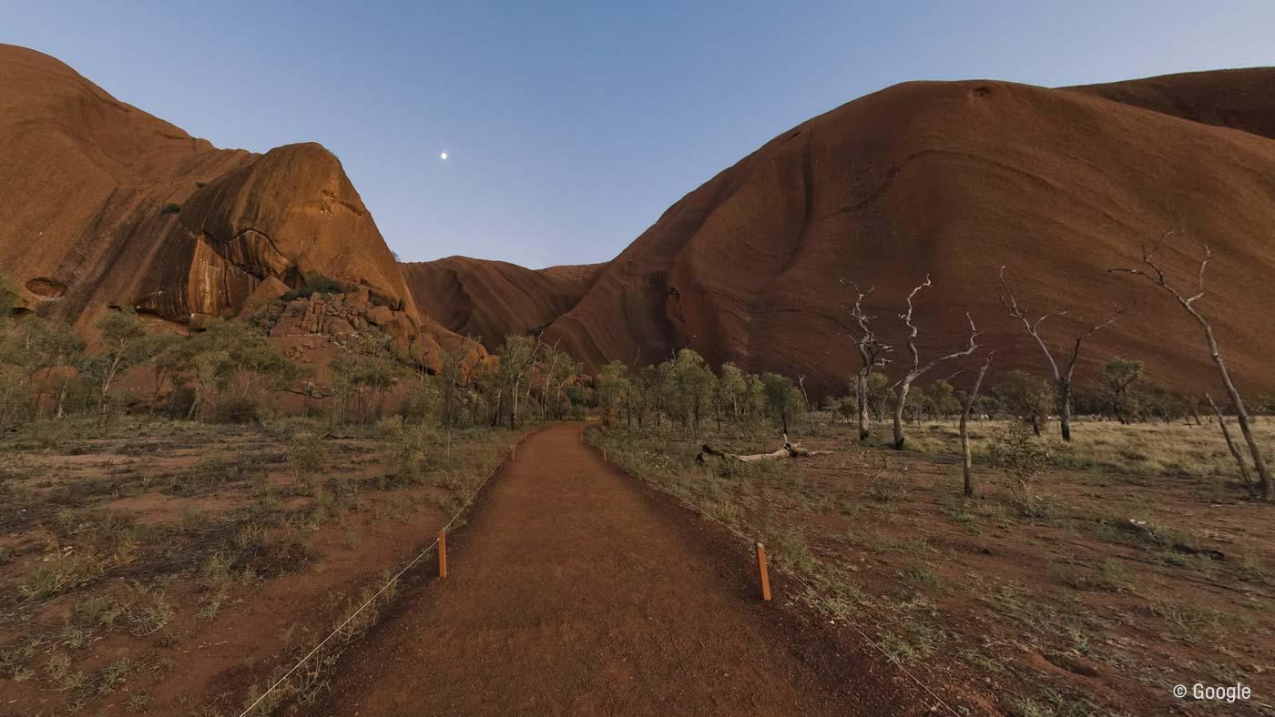 Uluru Street View - Behind The News