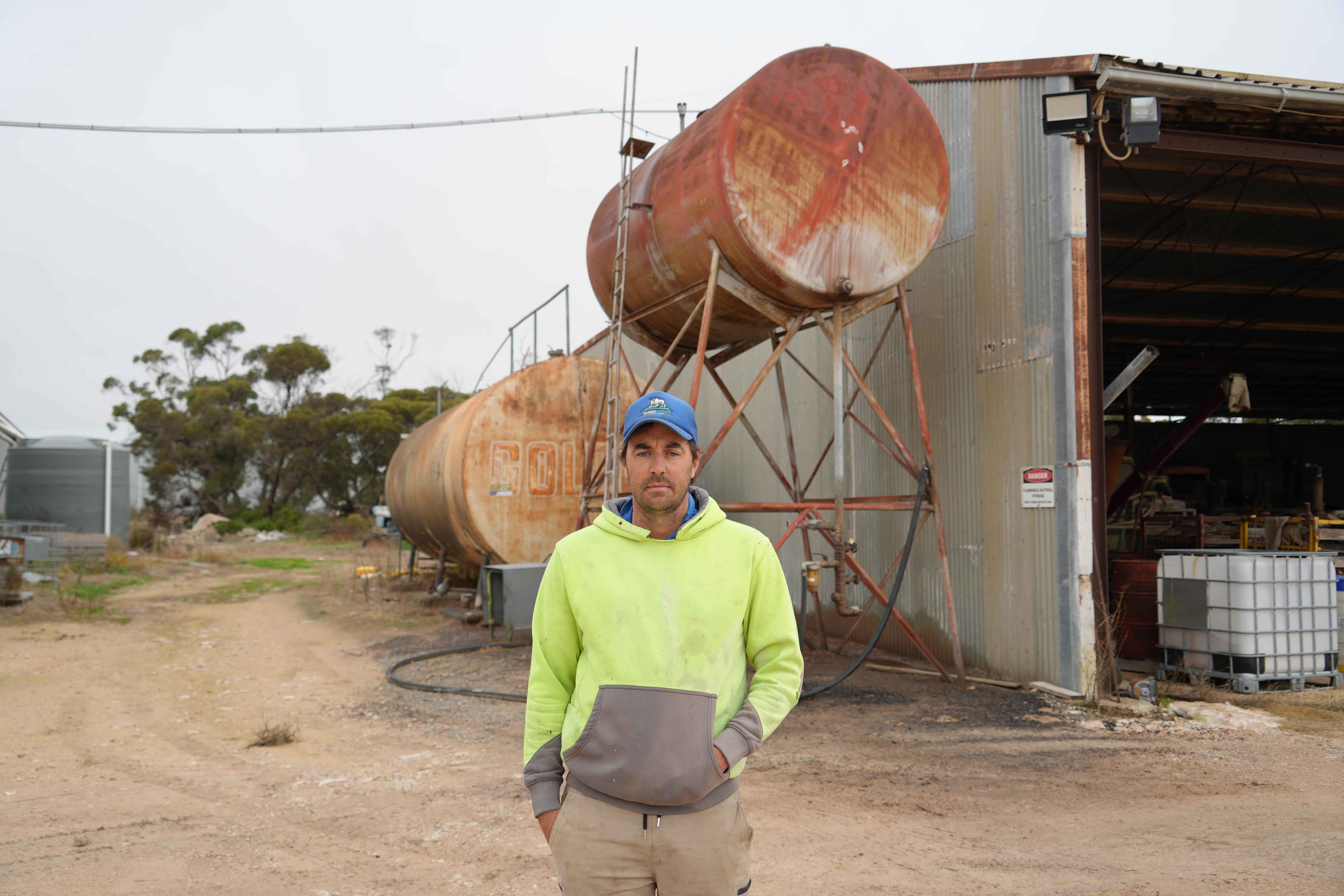 Farmers flock to buy CCTV cameras to stop fuel theft - ABC News