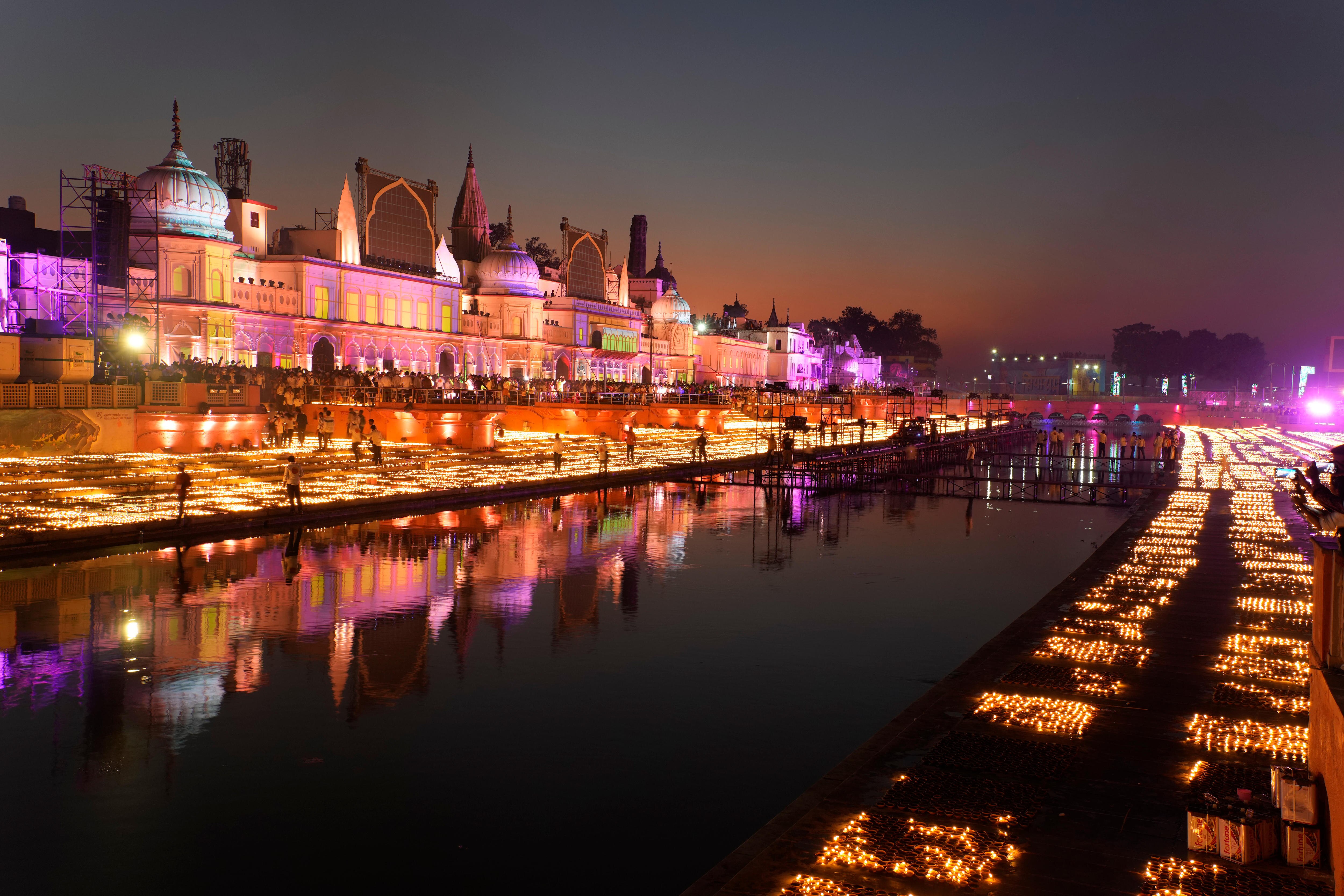 Dazzling lights illuminate homes and streets across India as country ...