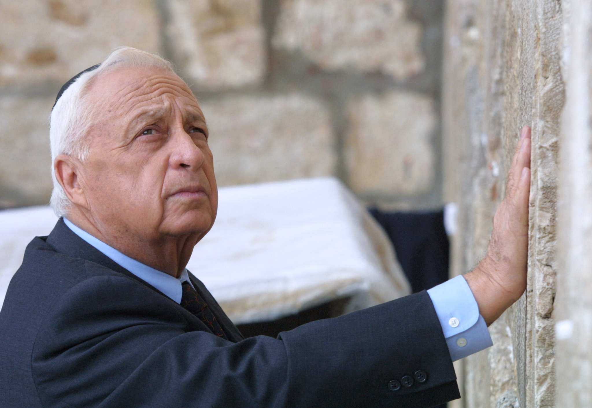 Former Israeli leader Ariel Sharon dead, aged 85, after eight years in ...
