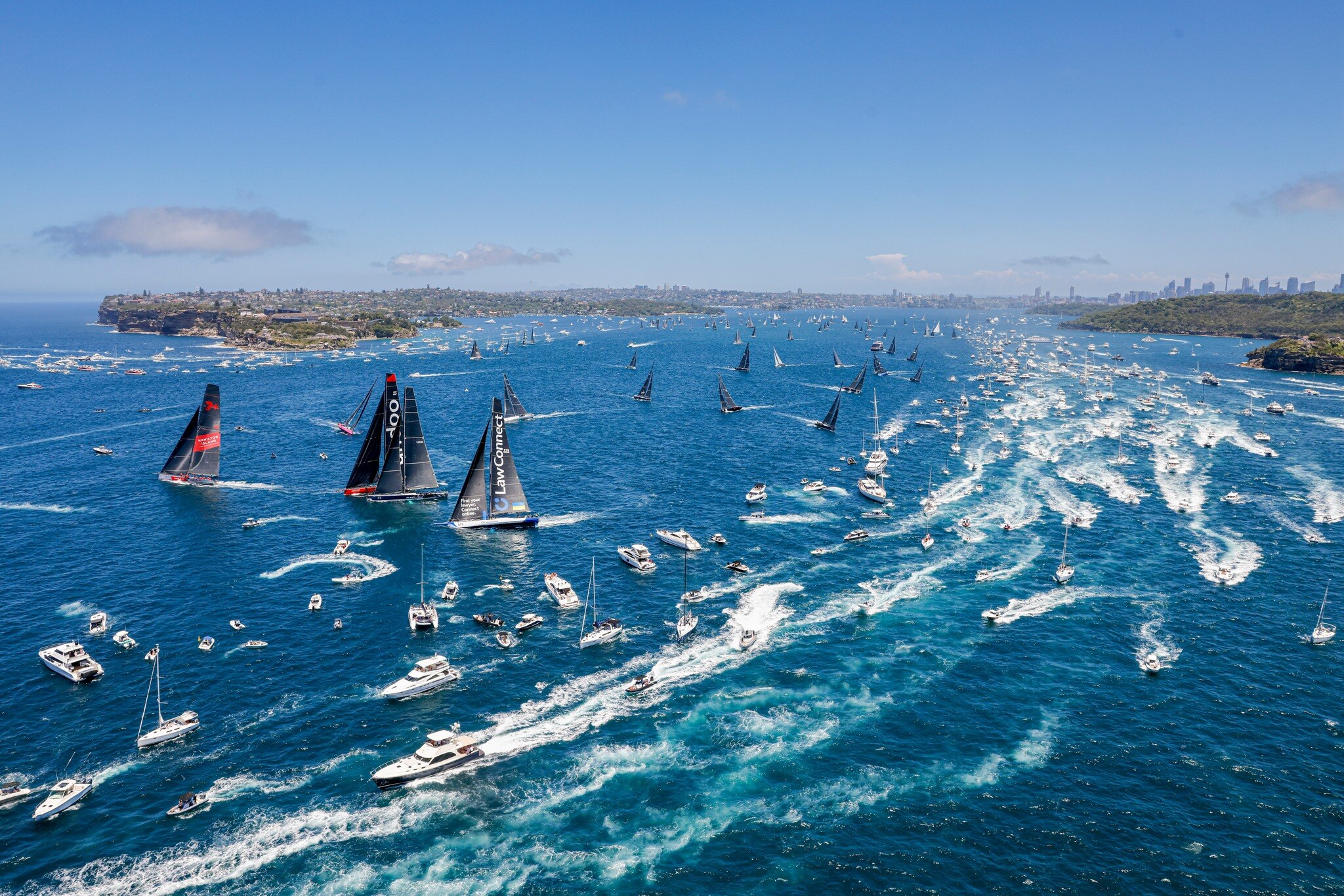 Law Connect leads Sydney to Hobart yacht race after shock Master Lock ...