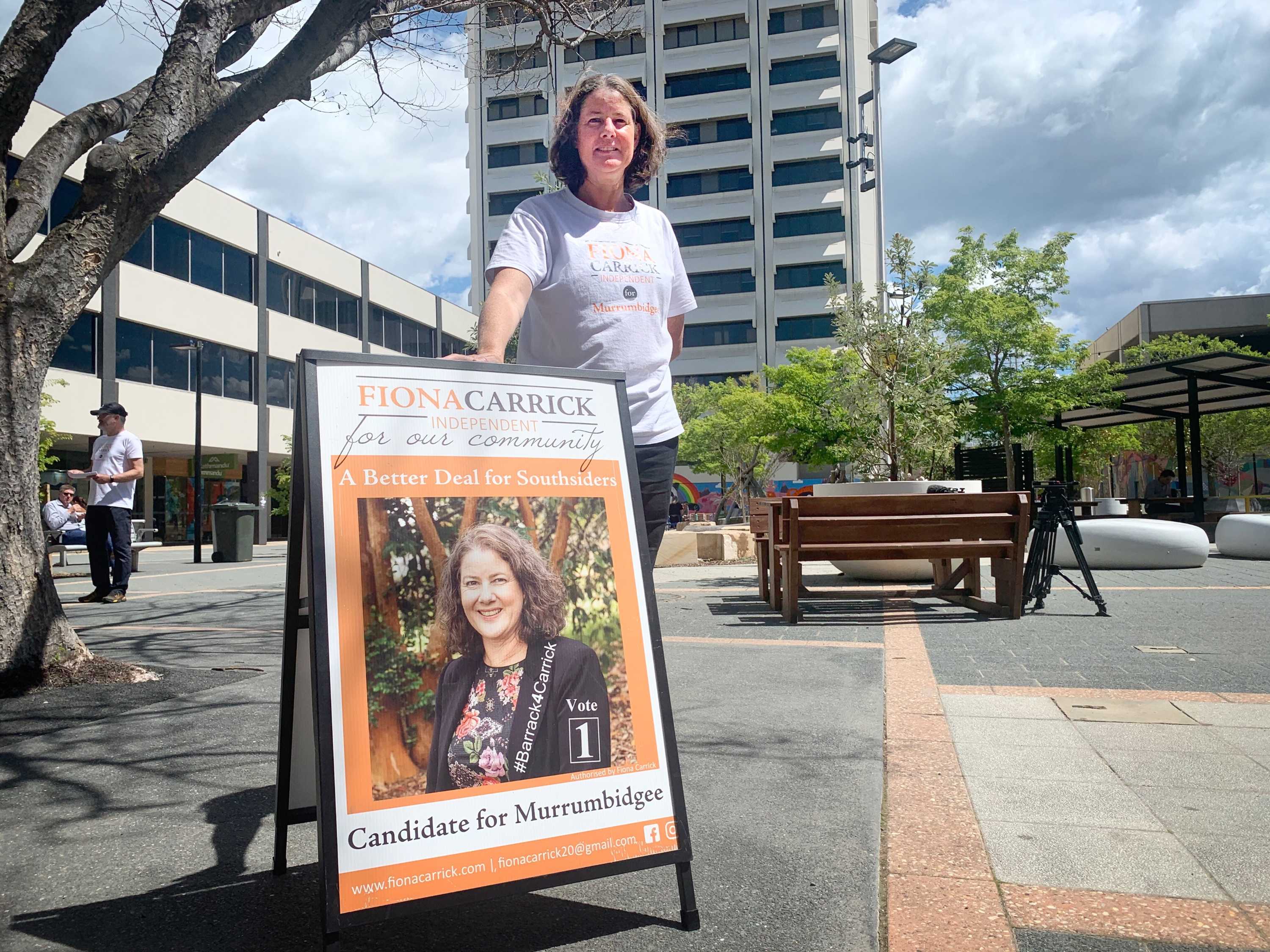 Independent and minor party candidates face 'massive' challenge to win ...