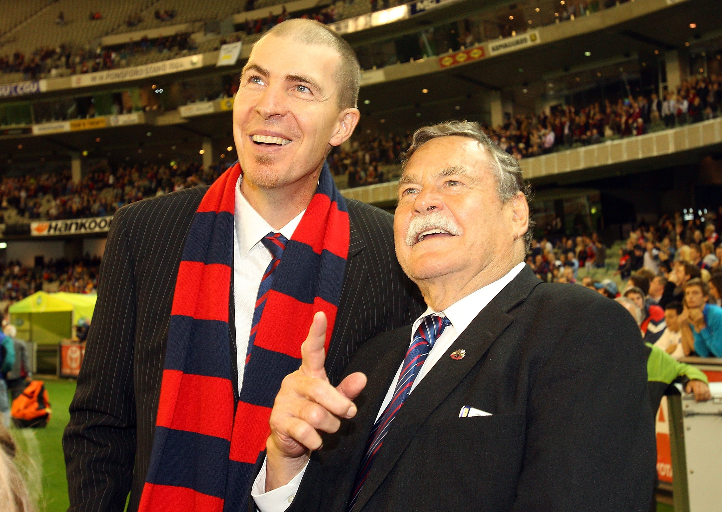 Ron Barassi's extraordinary life in Australian rules football helped ...