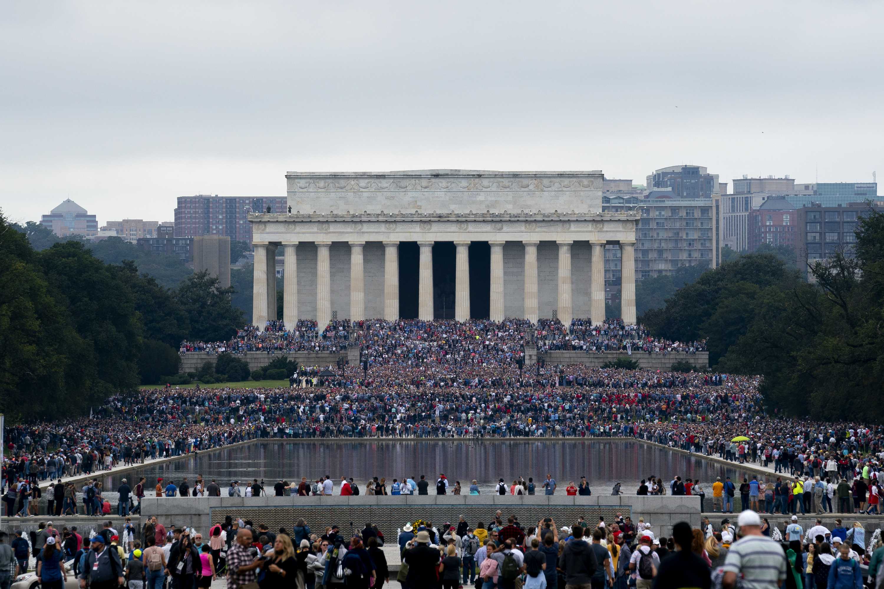 How an elite club of Evangelical preachers came to shape America’s ...