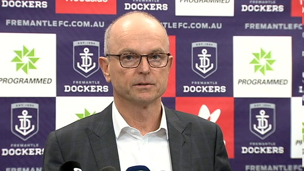 Fremantle Dockers sack coach Ross Lyon, CEO Steve Rosich leaves after ...