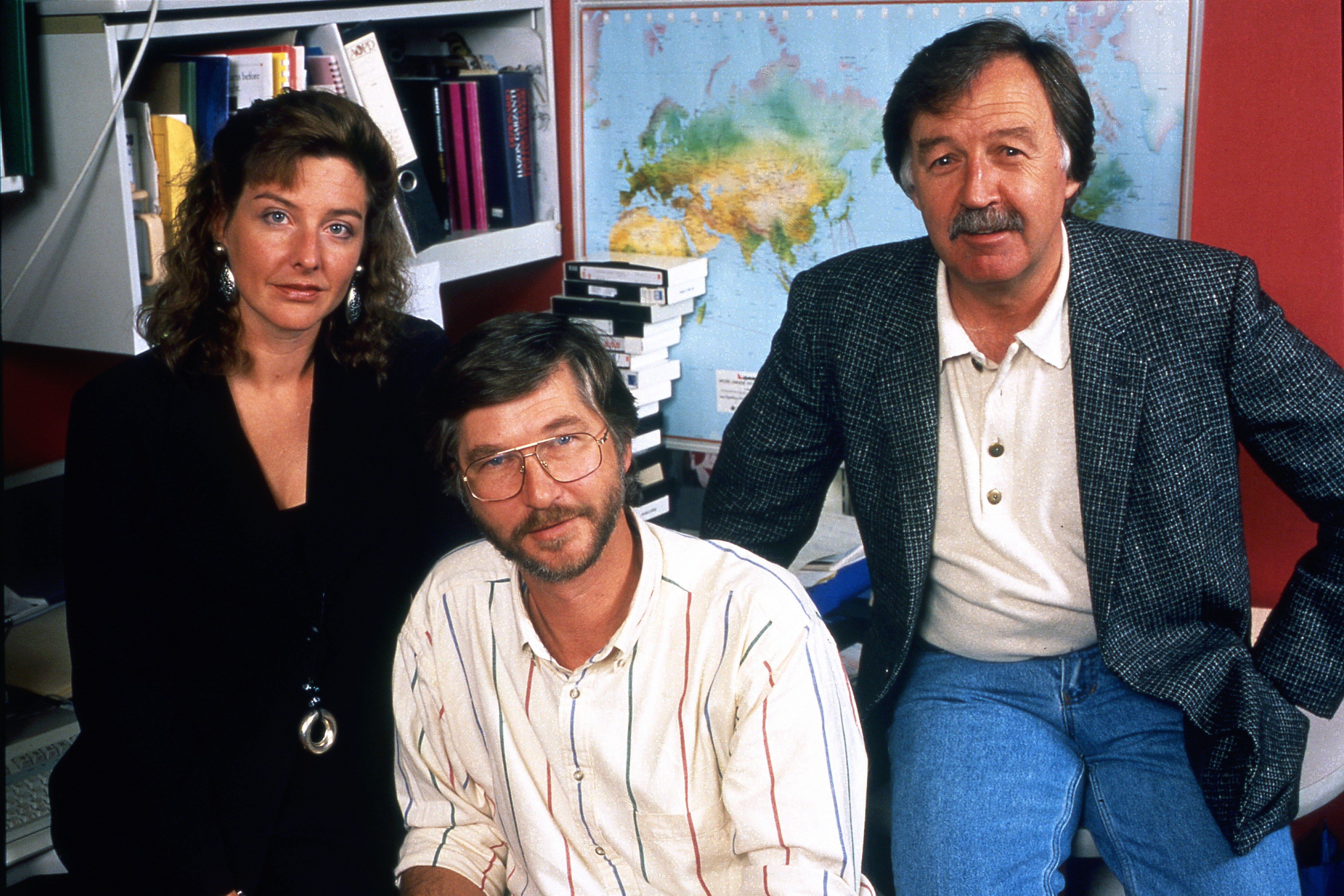 George Negus, founding host of Foreign Correspondent, dies aged 82 ...