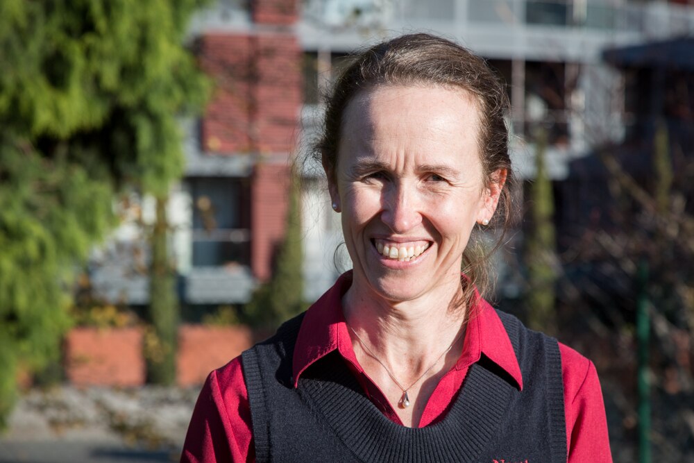 Pets grieve when other pets die, says Hobart vet - ABC News