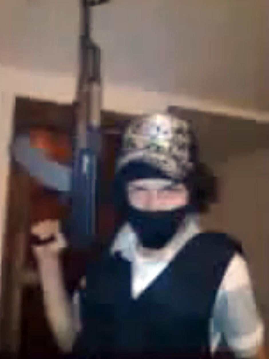 Hunt on for 12yo Mexican hitman - ABC News