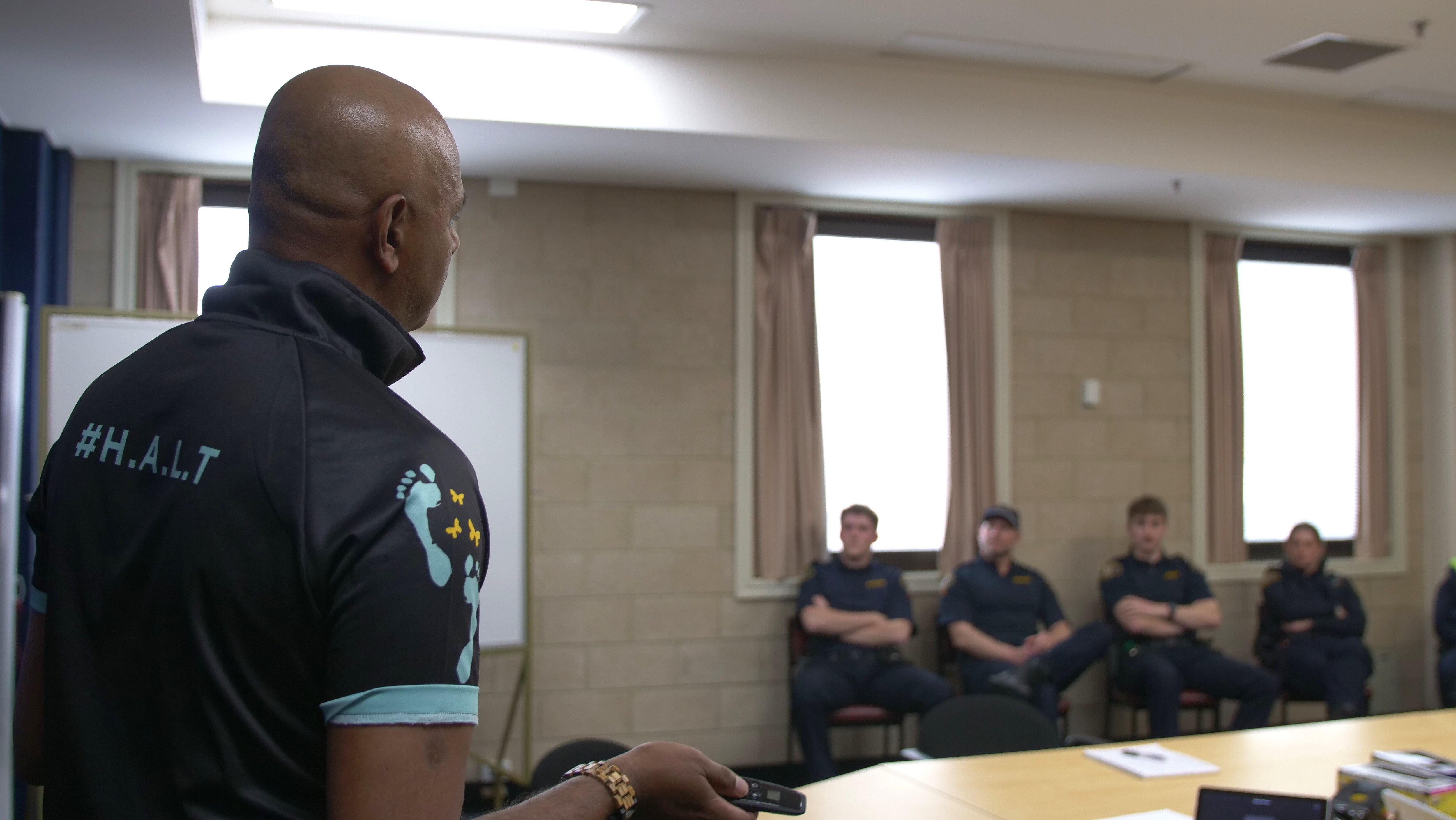 Police officers get training to better recognise coercive control in ...