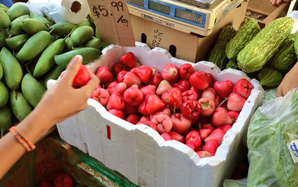 First water apples of the season in the Top End - ABC News