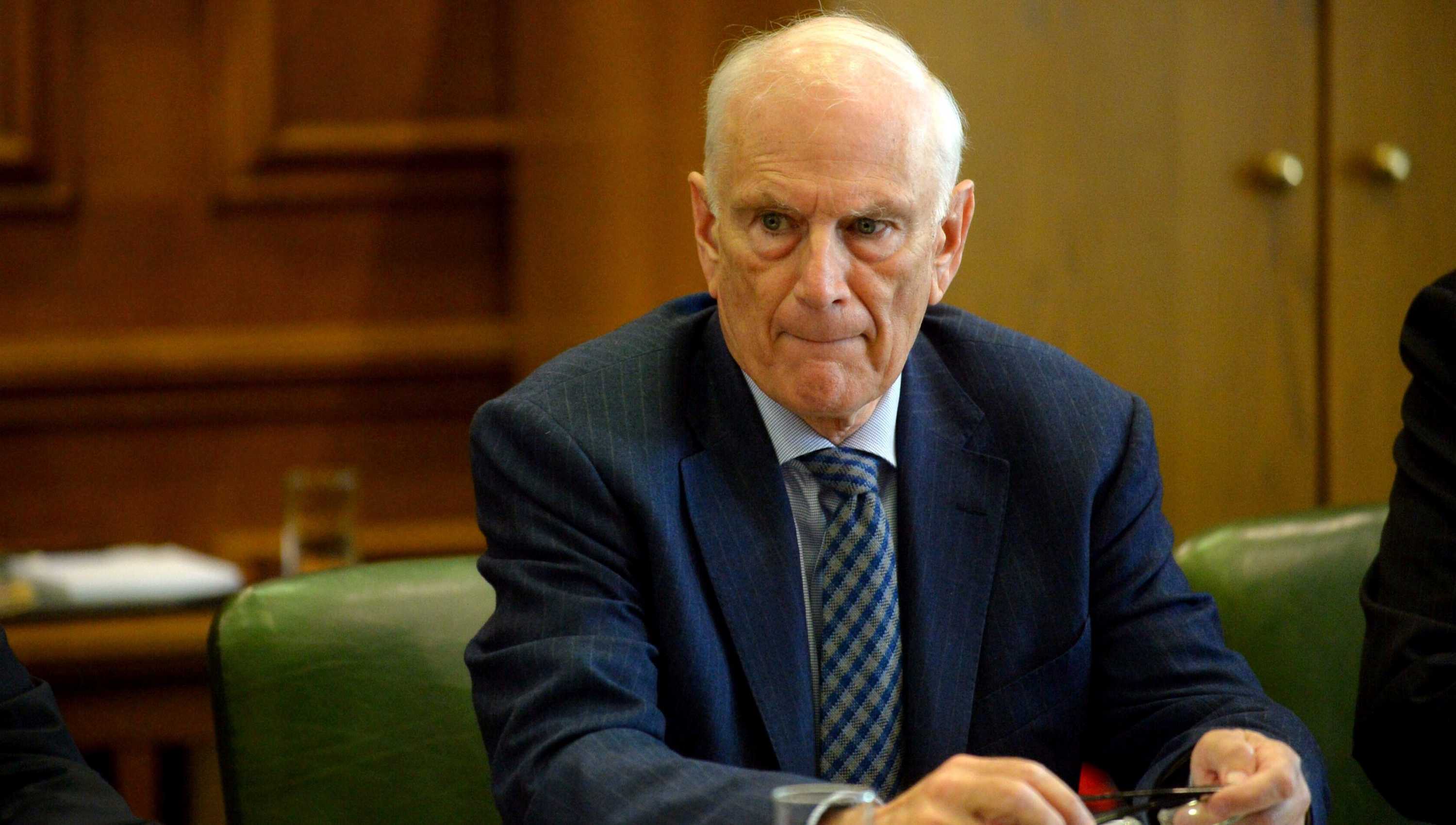 Billionaire's bash at taxpayer-funded mission raises questions - ABC listen