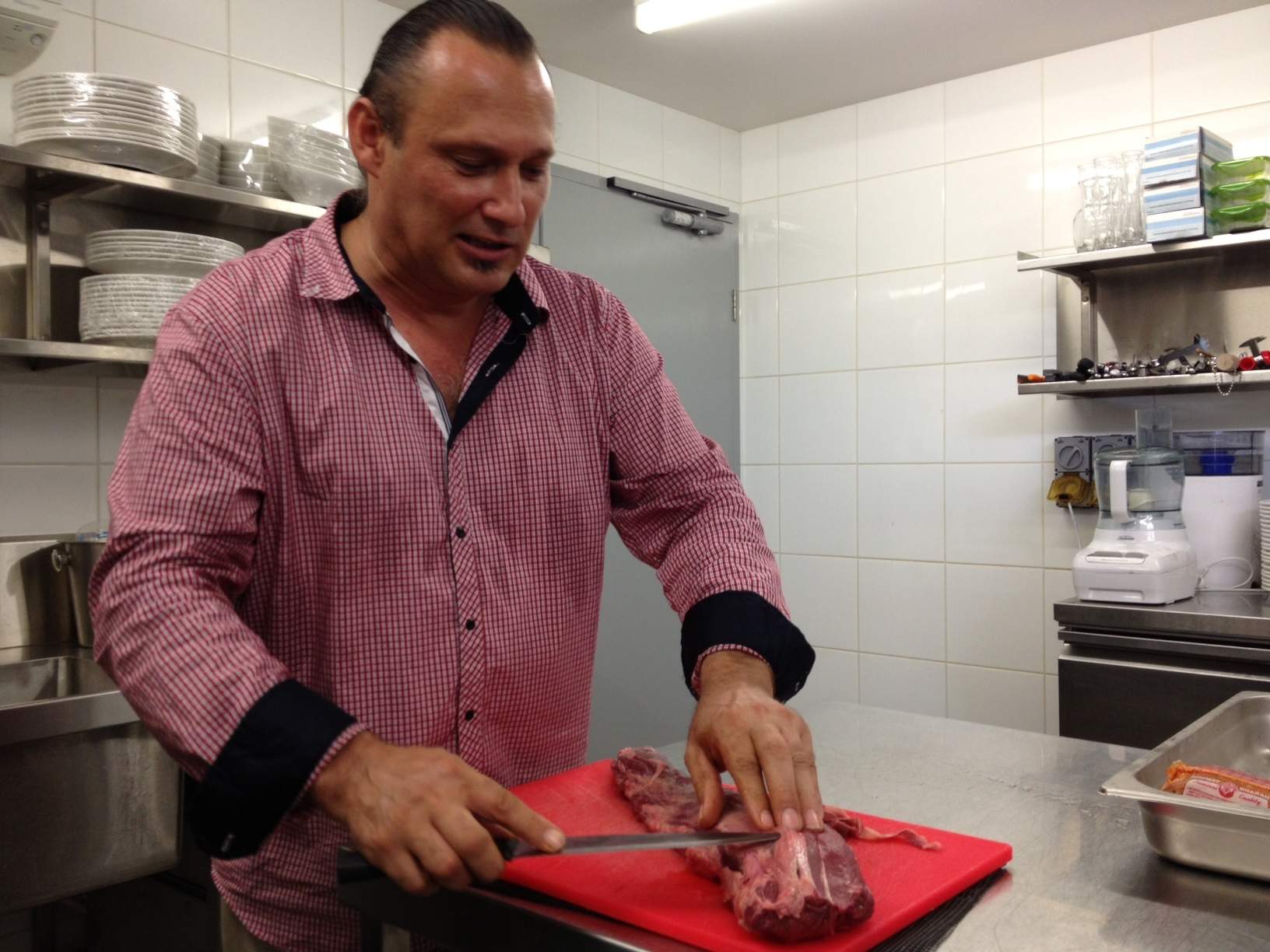 Top End chef shares passion for local produce - ABC News