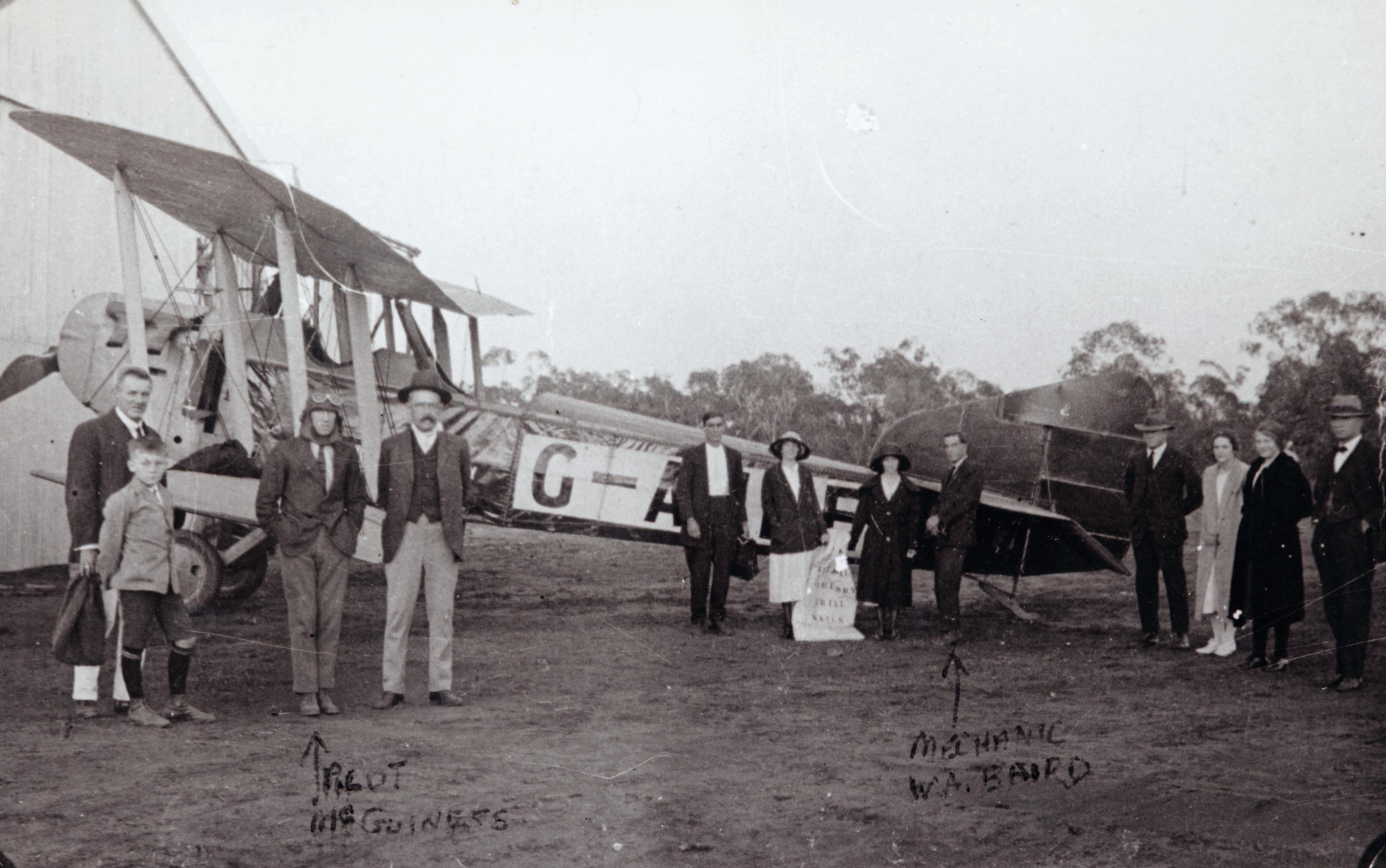 Qantas: 100 years on from airline's maiden commercial flight - ABC News
