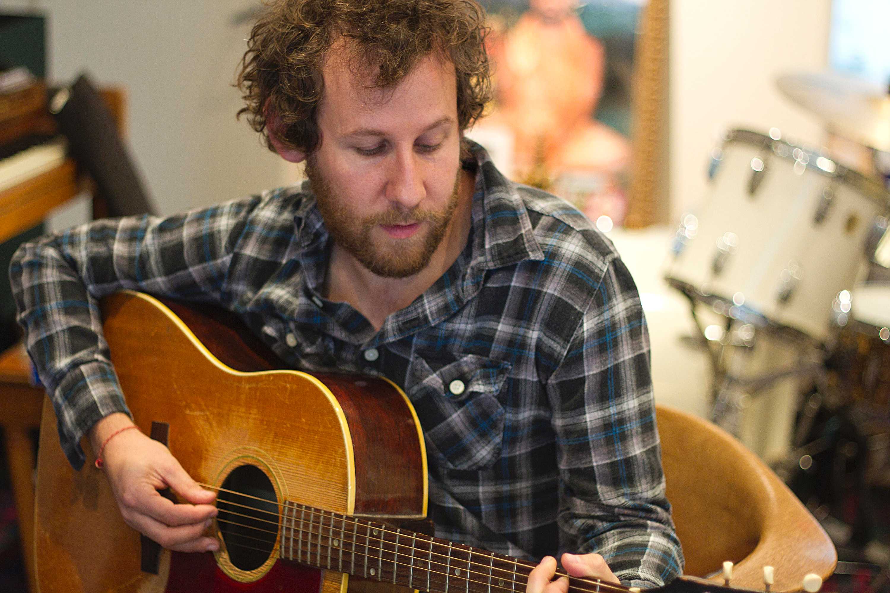 Ben Lee and Ayahuasca: watch a video of his live performance - ABC listen