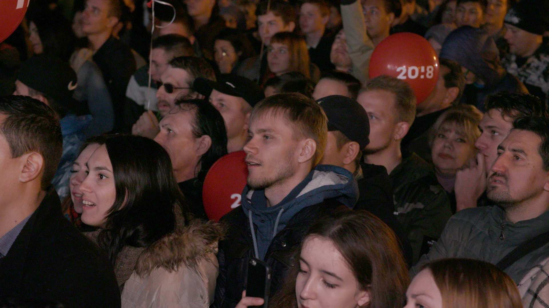 Alexei Navalny continues presidency campaign just hours after being ...