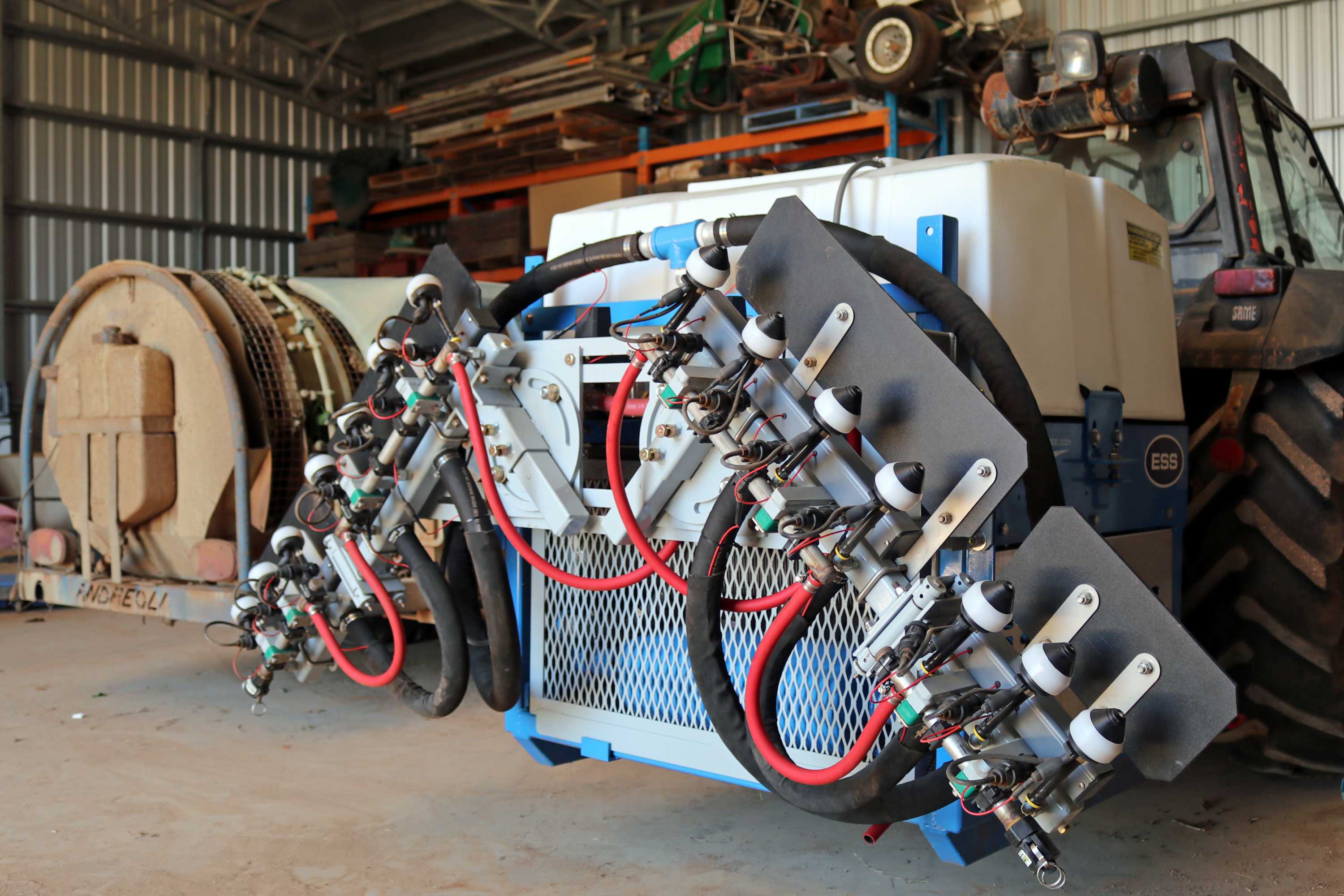 Table grape growers use static electricity to improve chemical ...