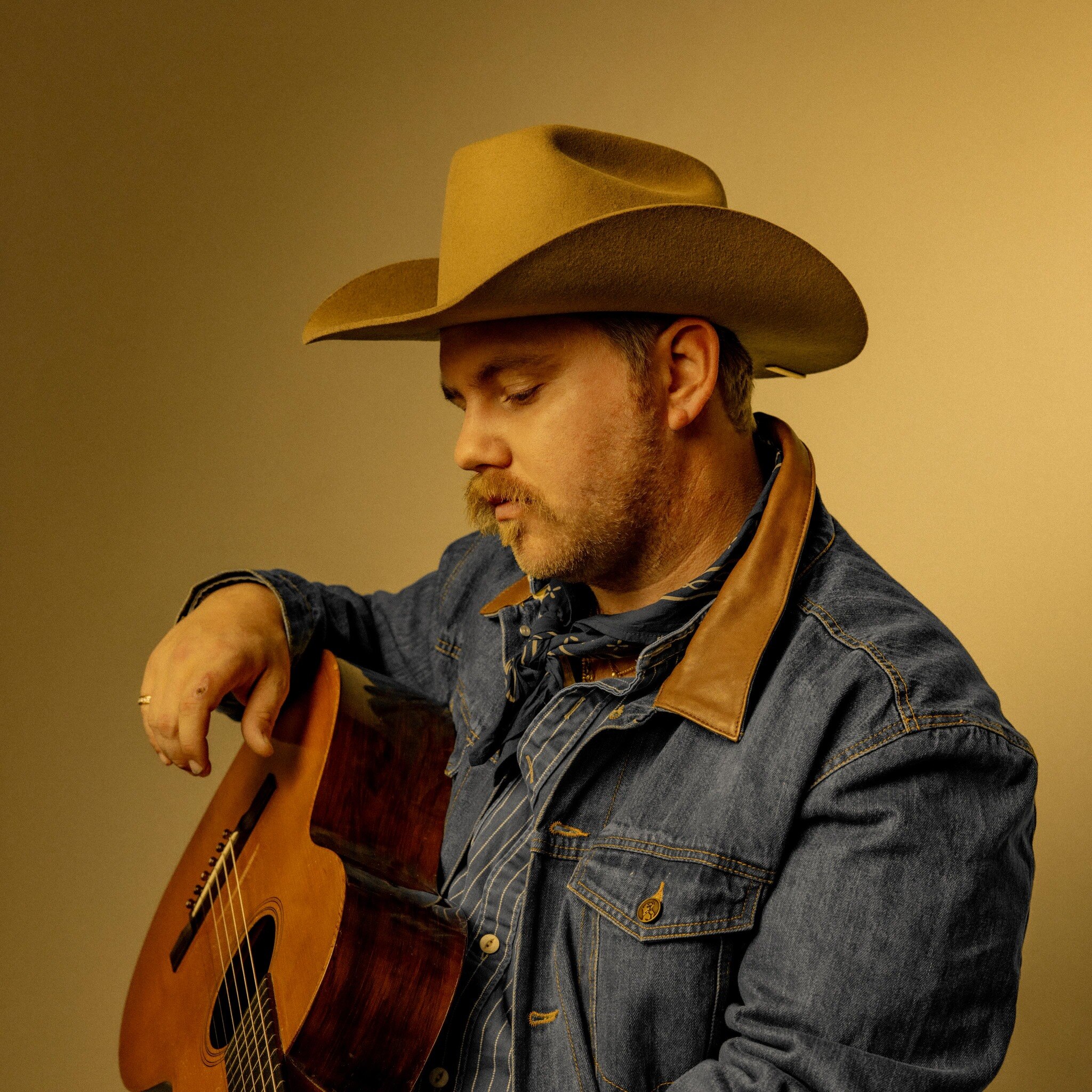 ERNEST's blockbuster sophomore record - Nashville, Tennessee - ABC listen