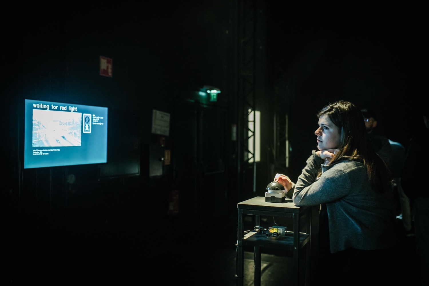 'Flemish Scrollers' bot detects and shames MPs glued to phones. Could ...