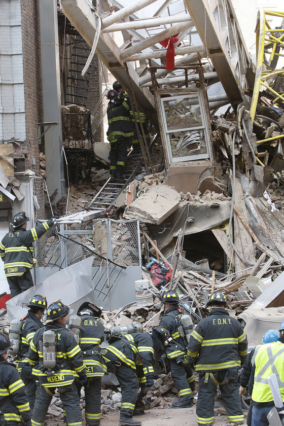 Death toll hits 7 in NY crane accident - ABC News