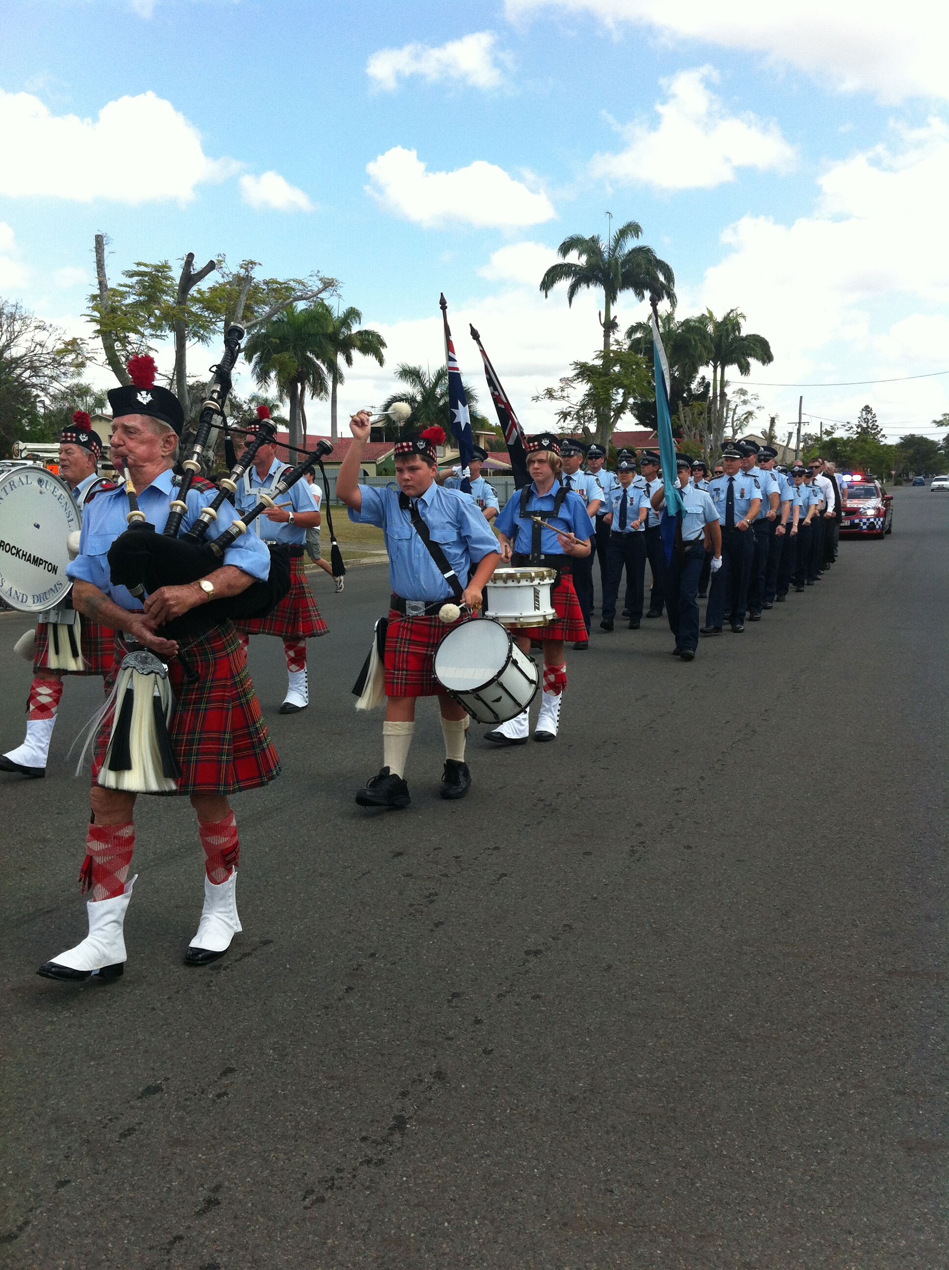 Services across Qld honour fallen police officers - ABC News