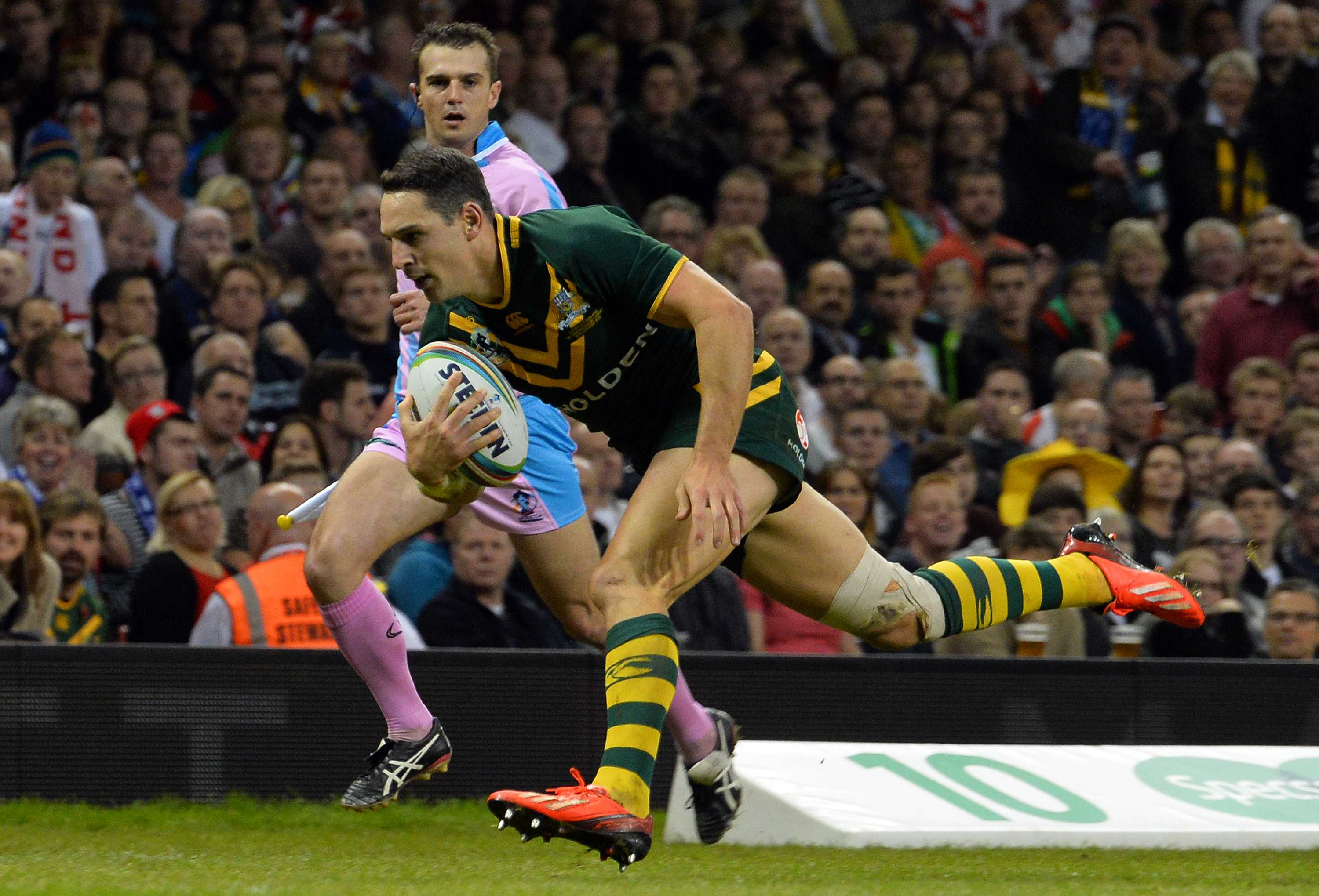 Rugby League World Cup: Kangaroos training to decide Billy Slater's ...